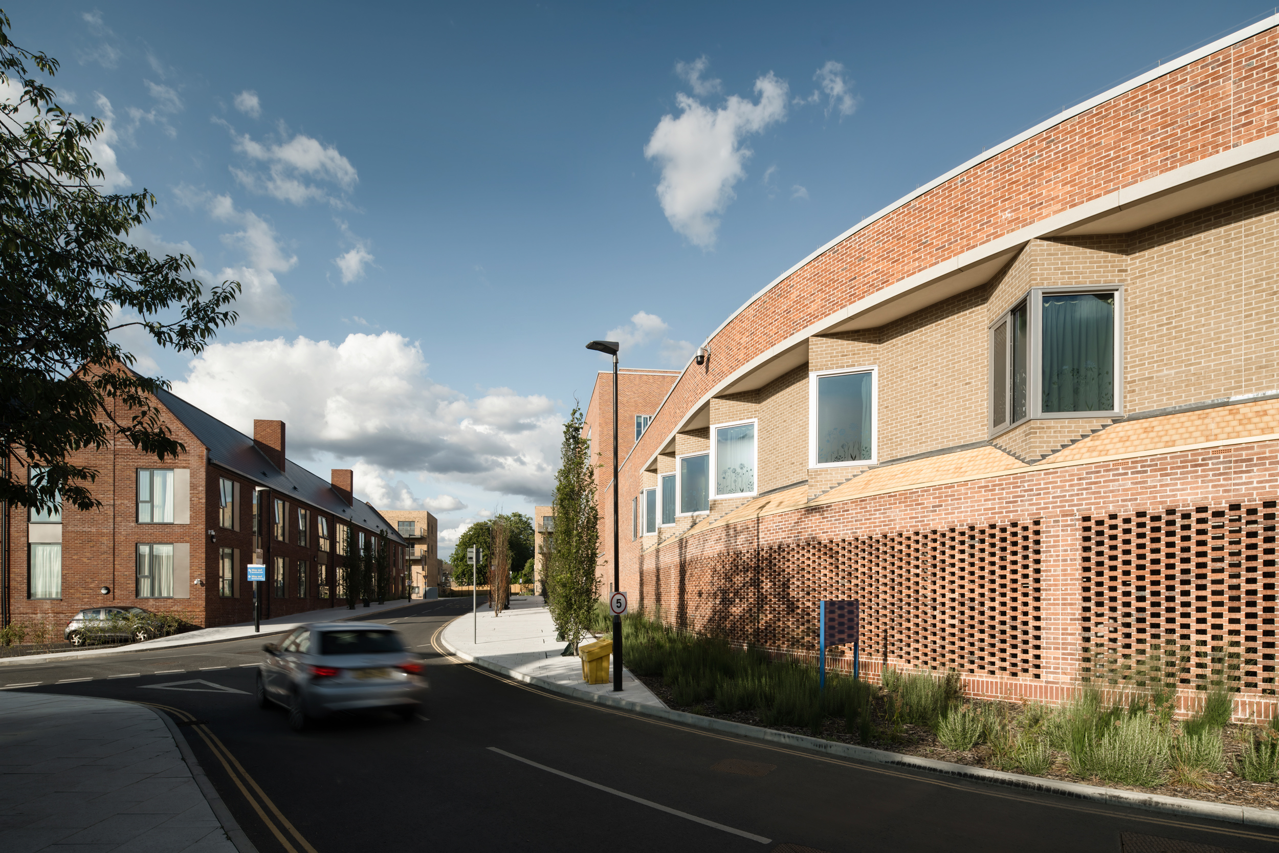 Springfield University Hospital, mental health by C.F. Møller ...