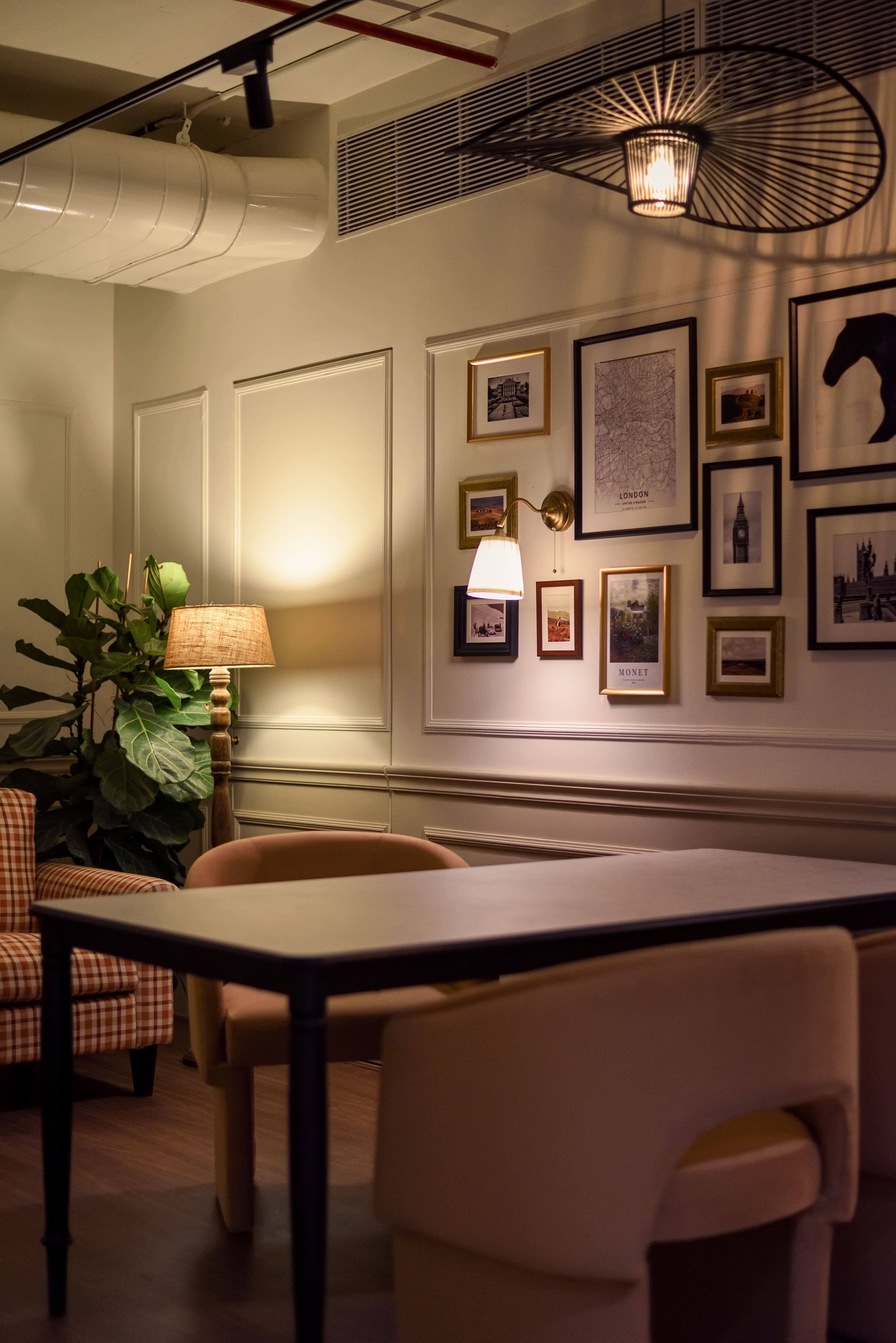 One Percent Club Office by Eight Degree Design House - Architizer