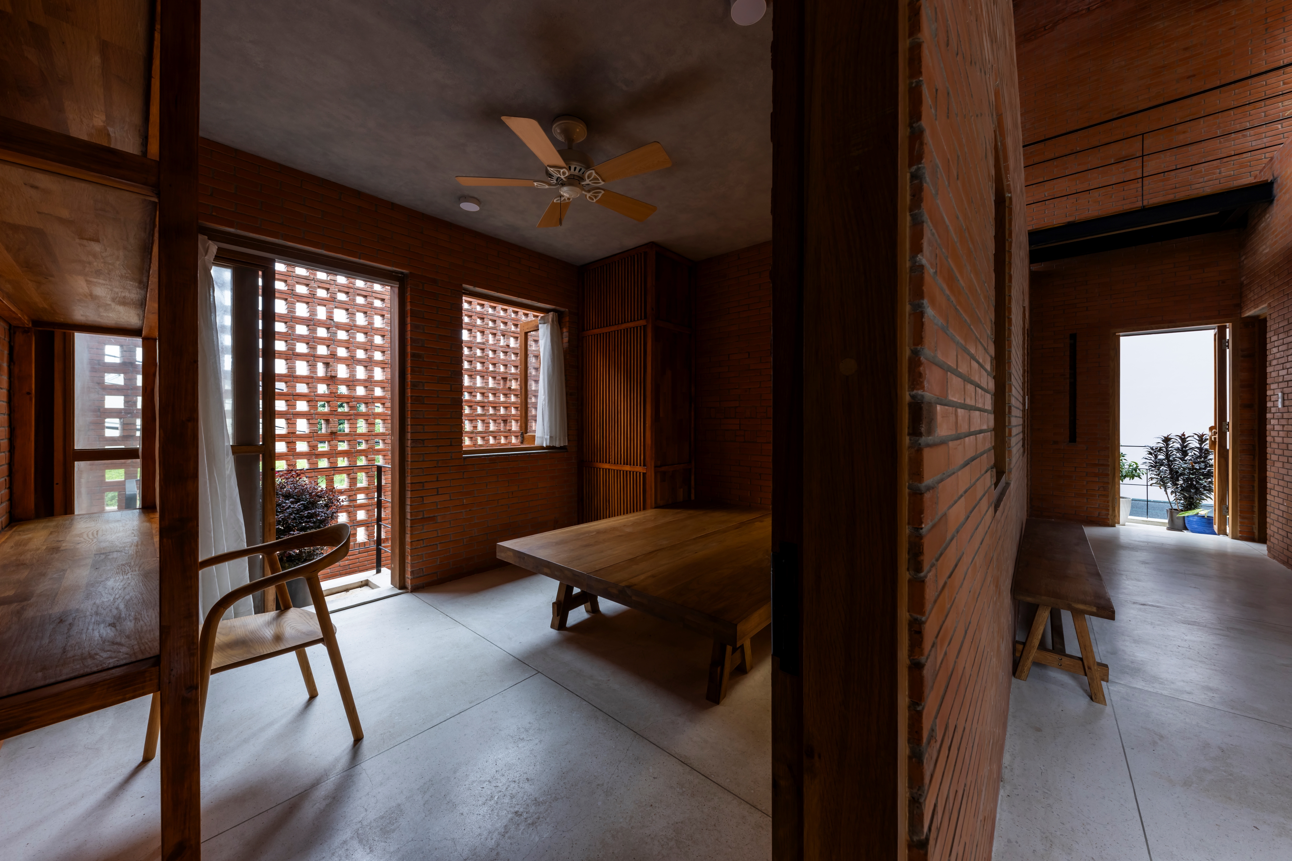 Nha Be House by TROPICAL SPACE - Architizer
