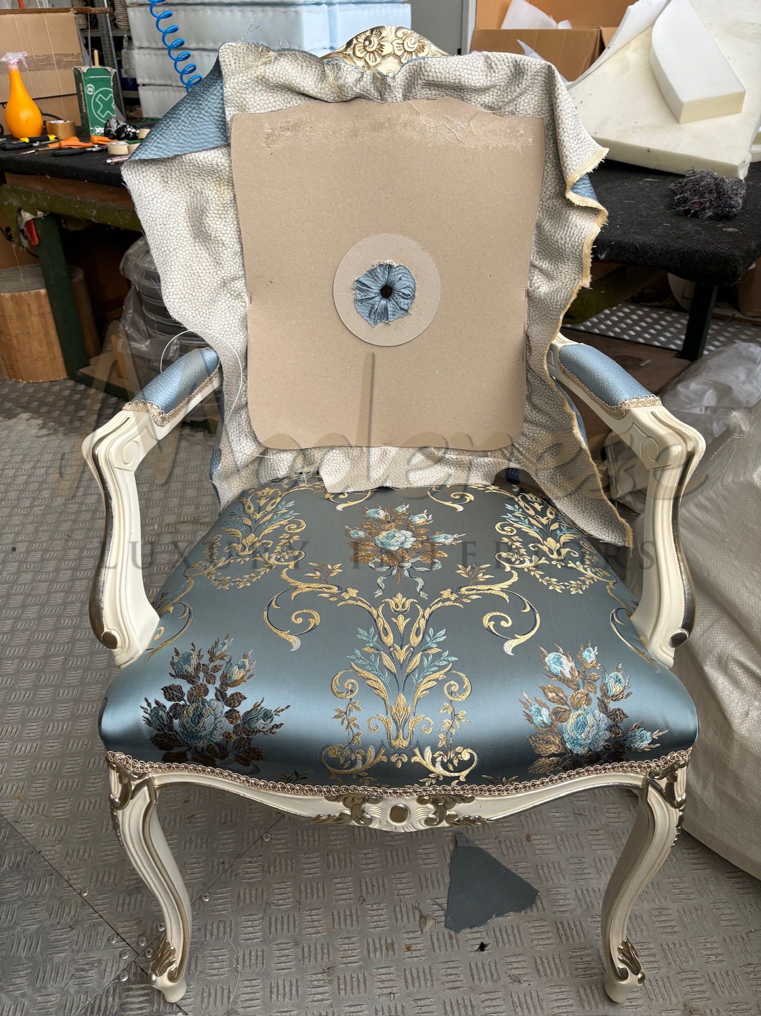 The Art of High-Quality Textiles by Modenese Luxury Interiors by ...