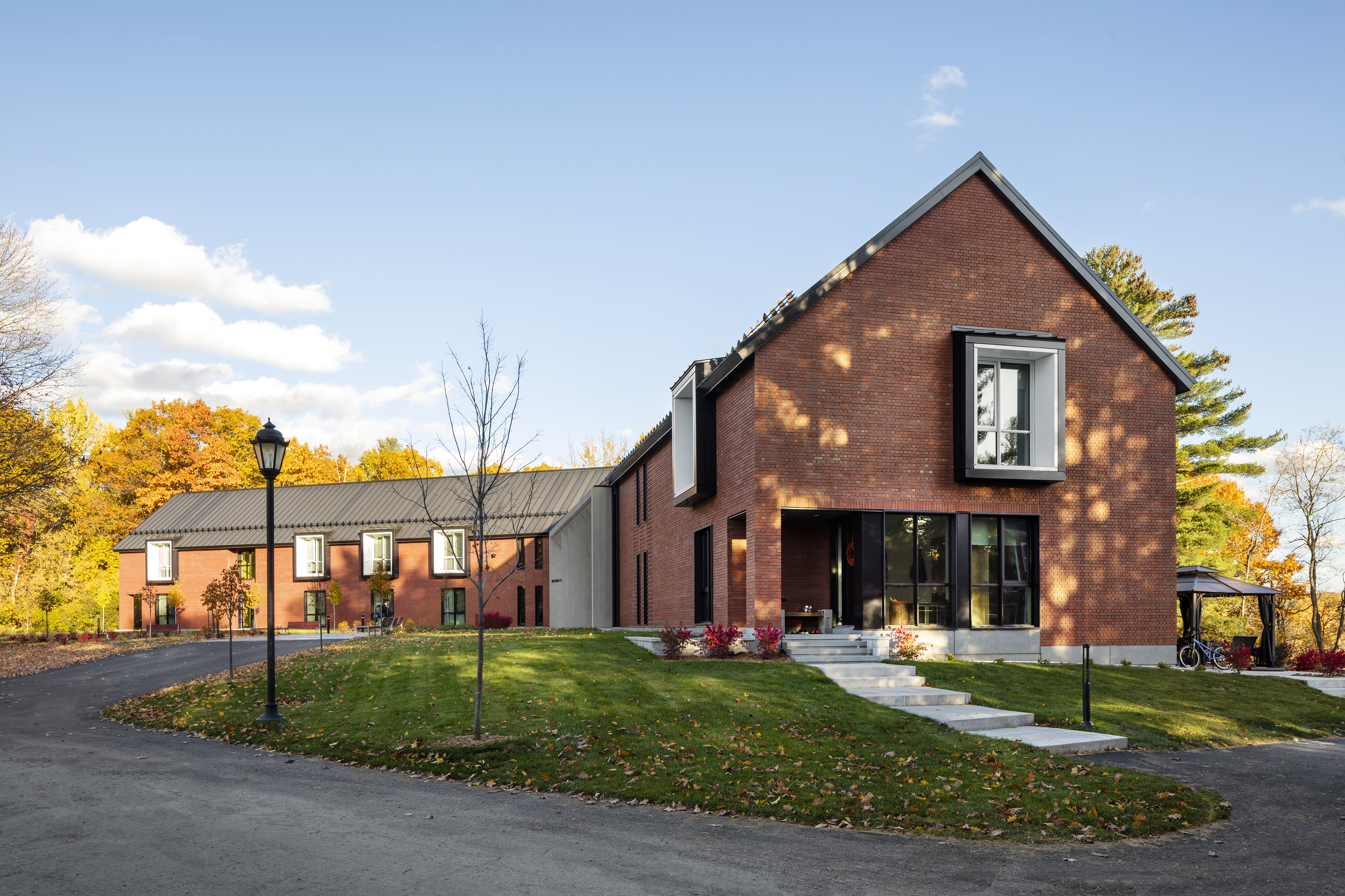BCS Mitchell House by ARCHITEM Wolff Shapiro Kuskowski architectes ...