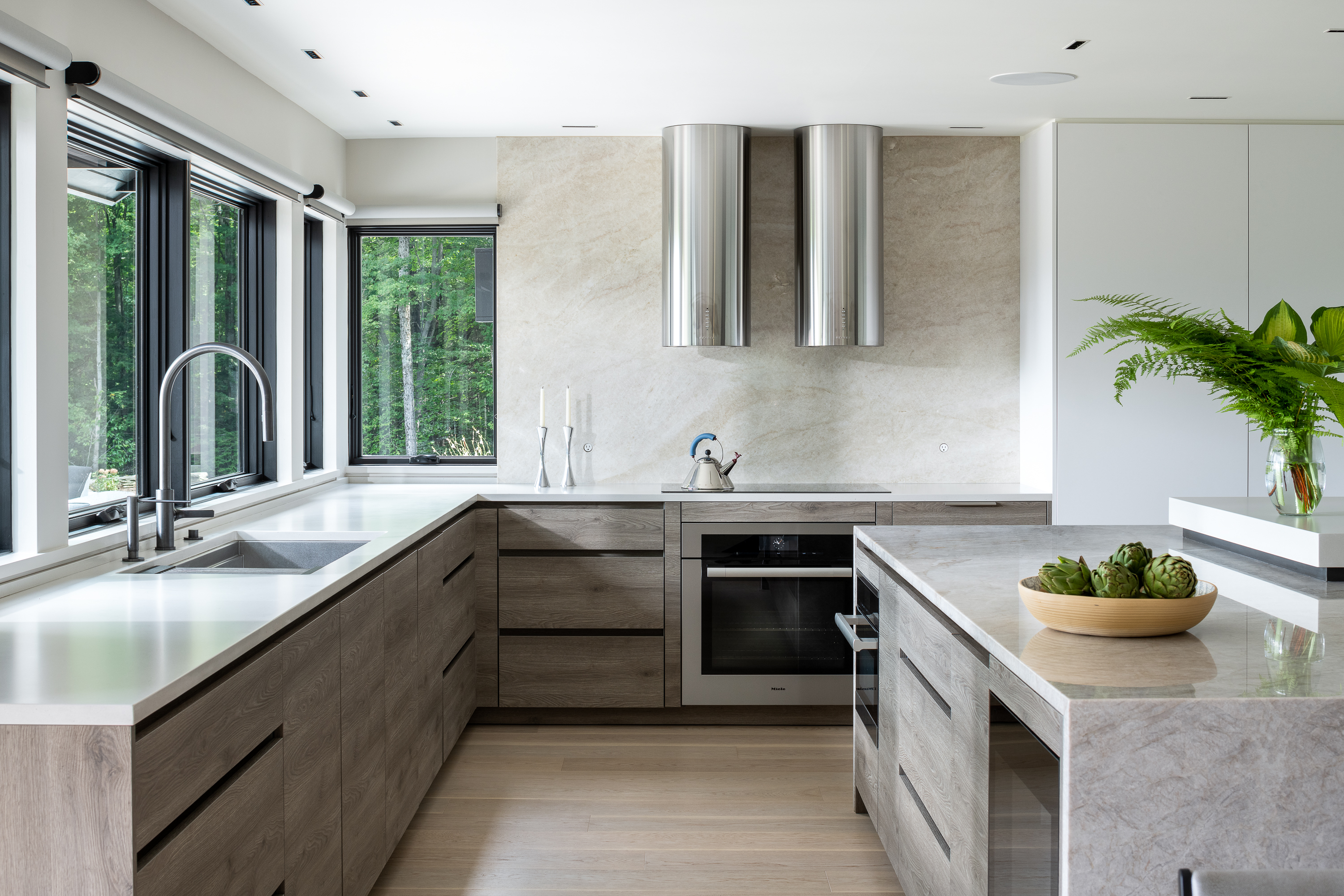 Cottage in Stowe by ARCHITEM Wolff Shapiro Kuskowski architectes ...