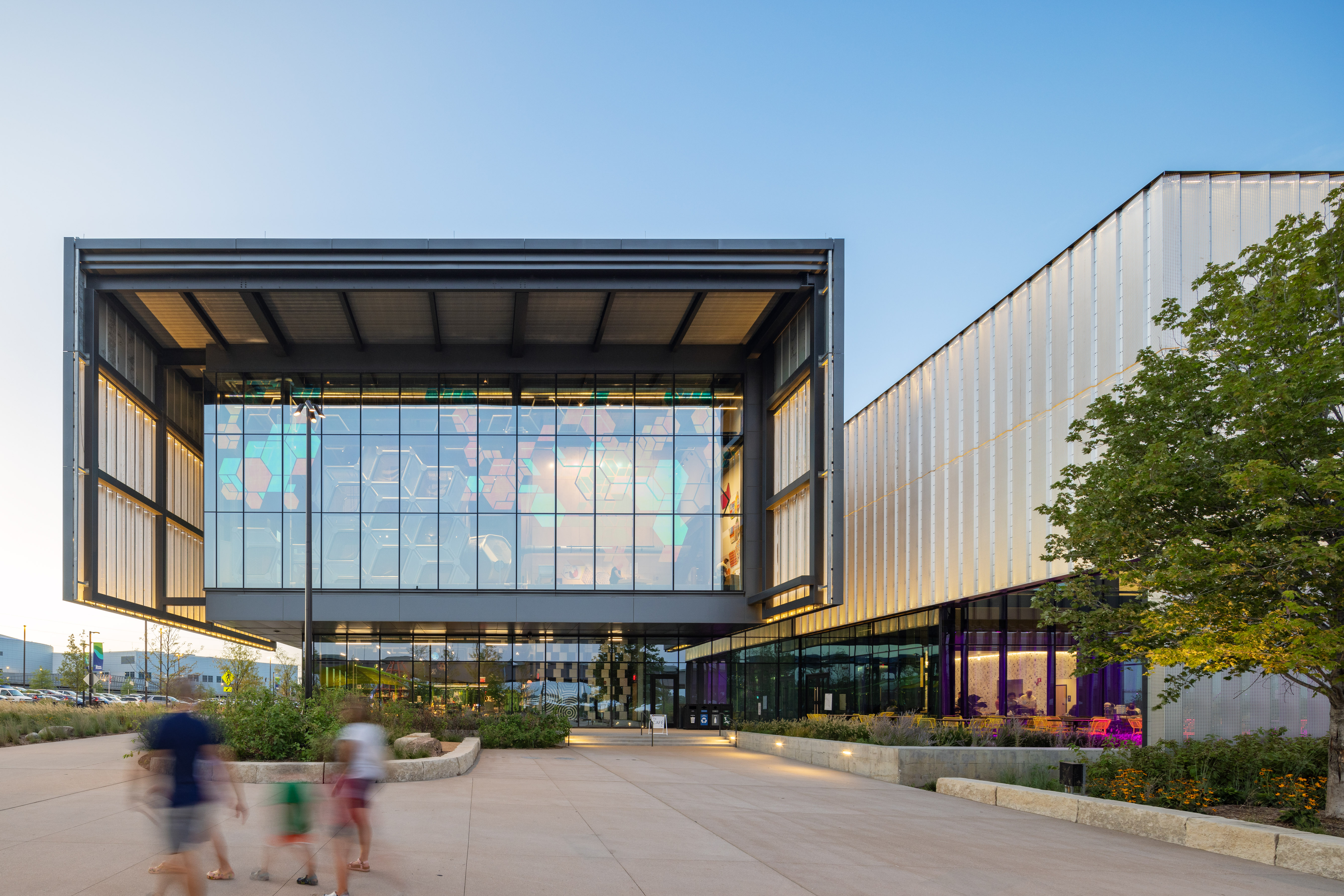 Kiewit Luminarium by HDR - Architizer