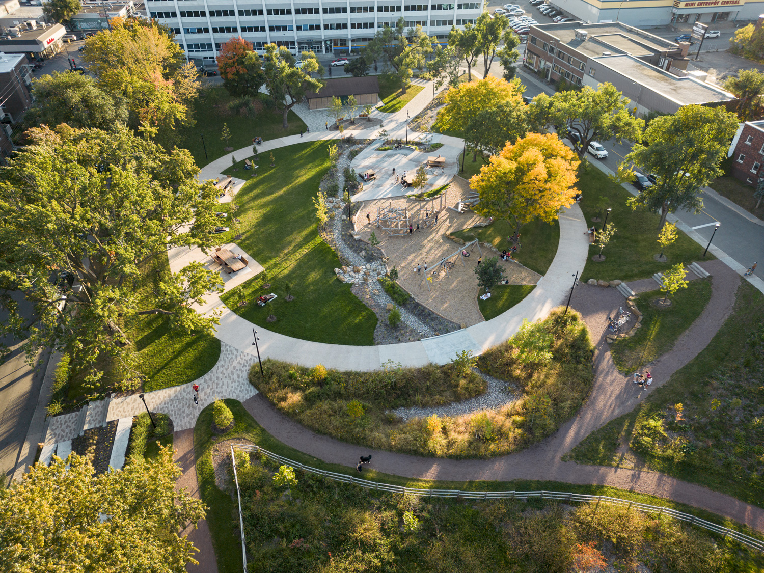 Rosemont Park — The Urban Oasis by Projet Paysage - Architizer
