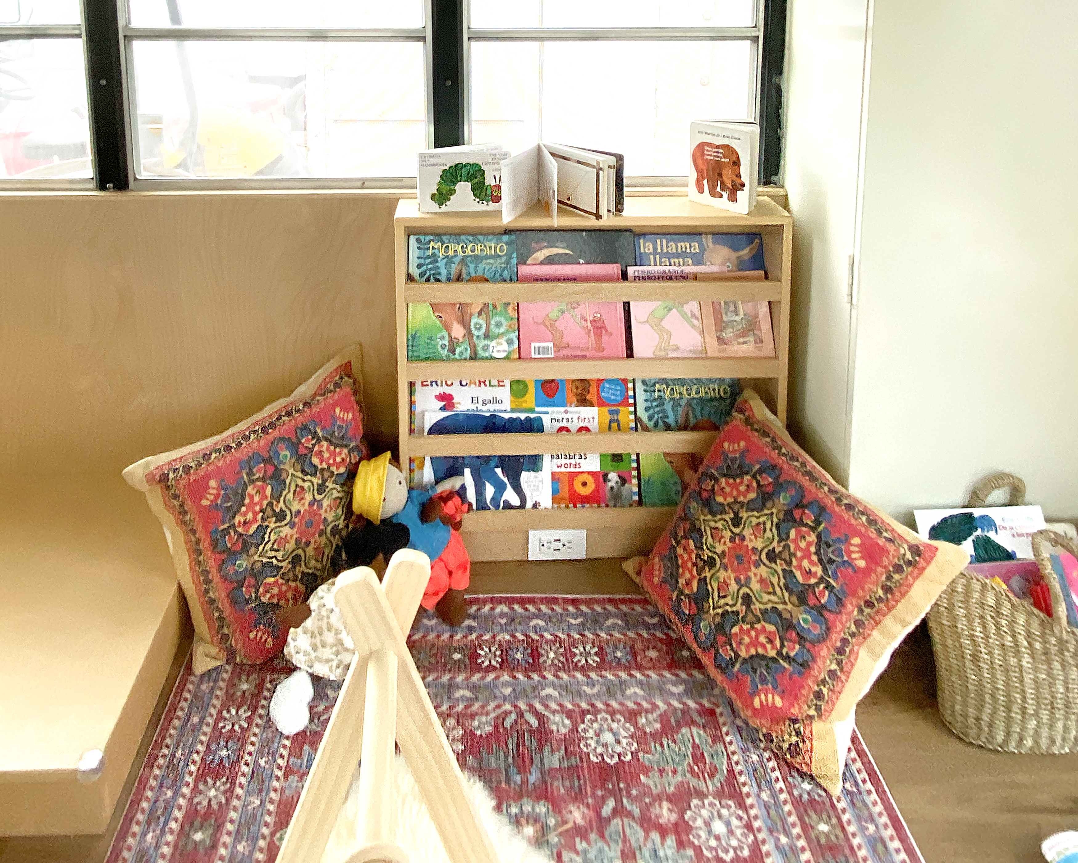 Nest Global Mobile Classroom by March Studio - Architizer