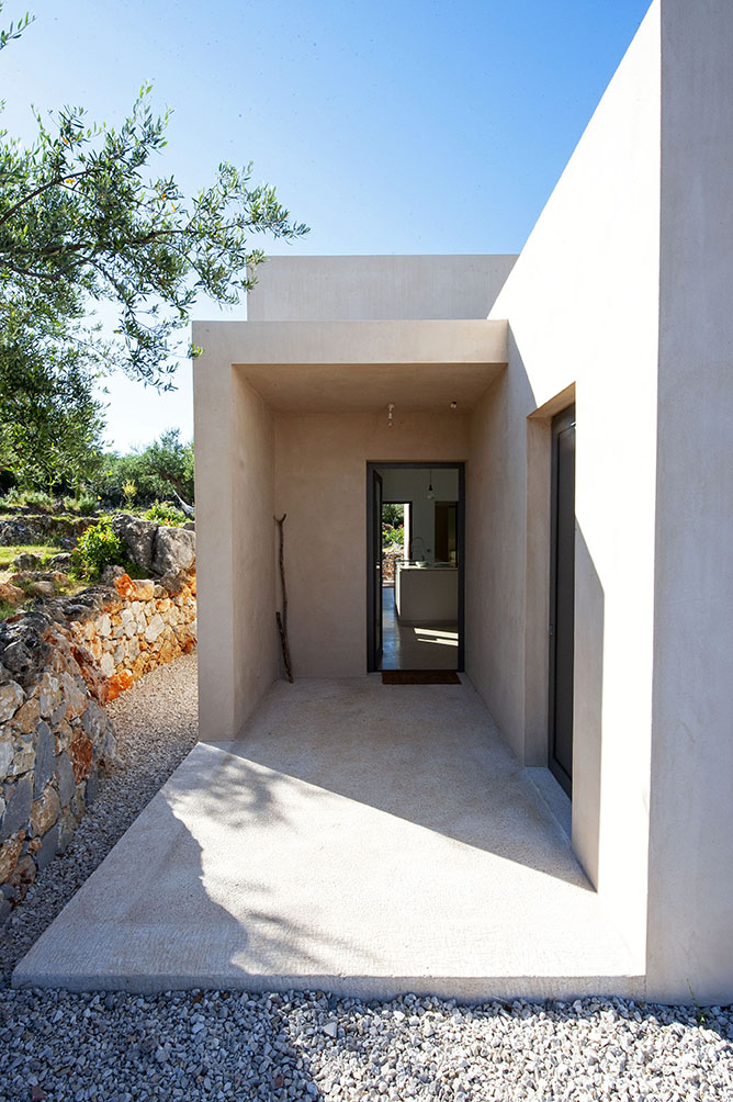 The Inside Out House by Etsi Architects - Architizer