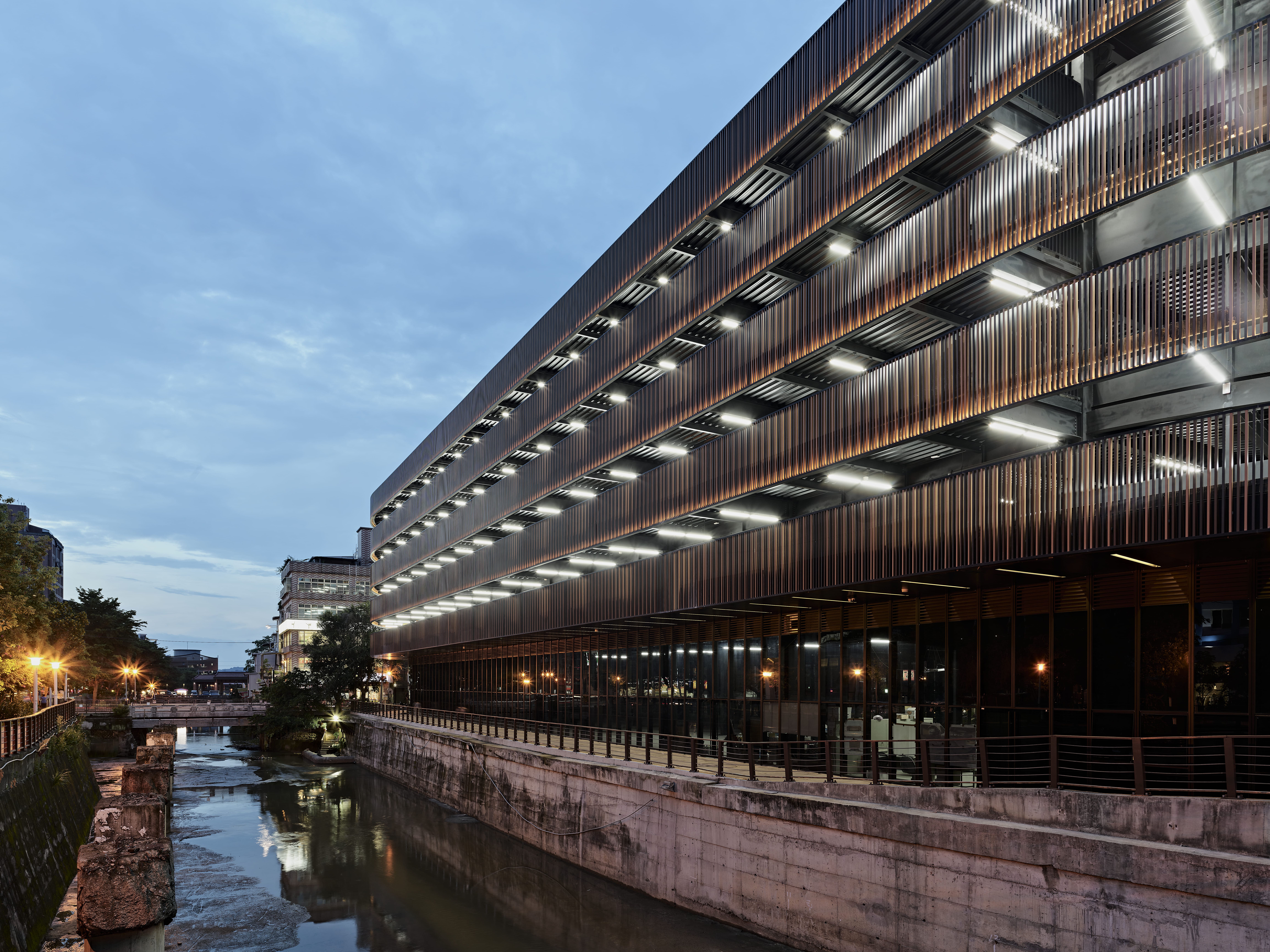 The Chudong Parking Structure by Q-LAB - Architizer