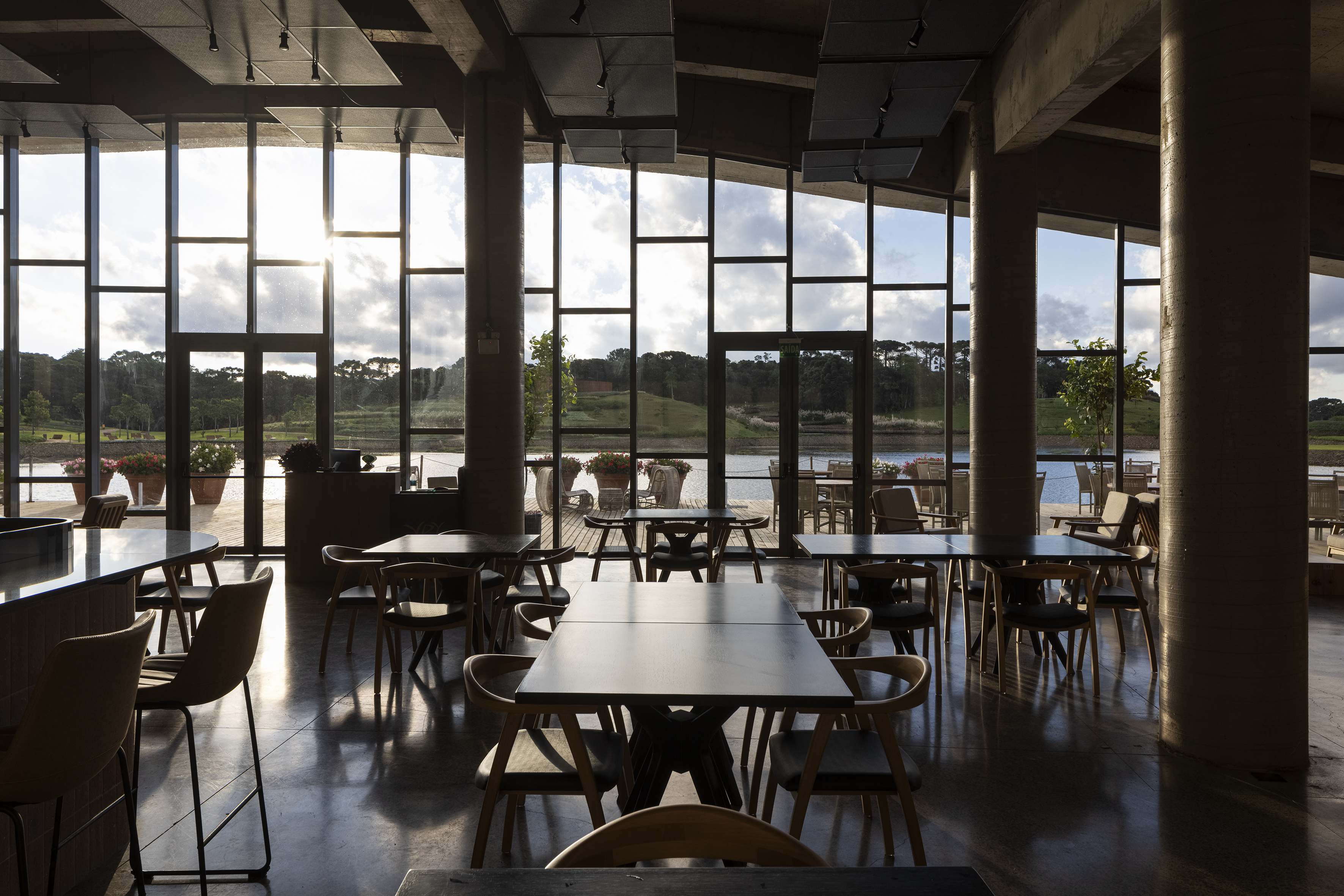 Mátria Parques das Flores - Restaurante Baffi by Alencar - Architizer