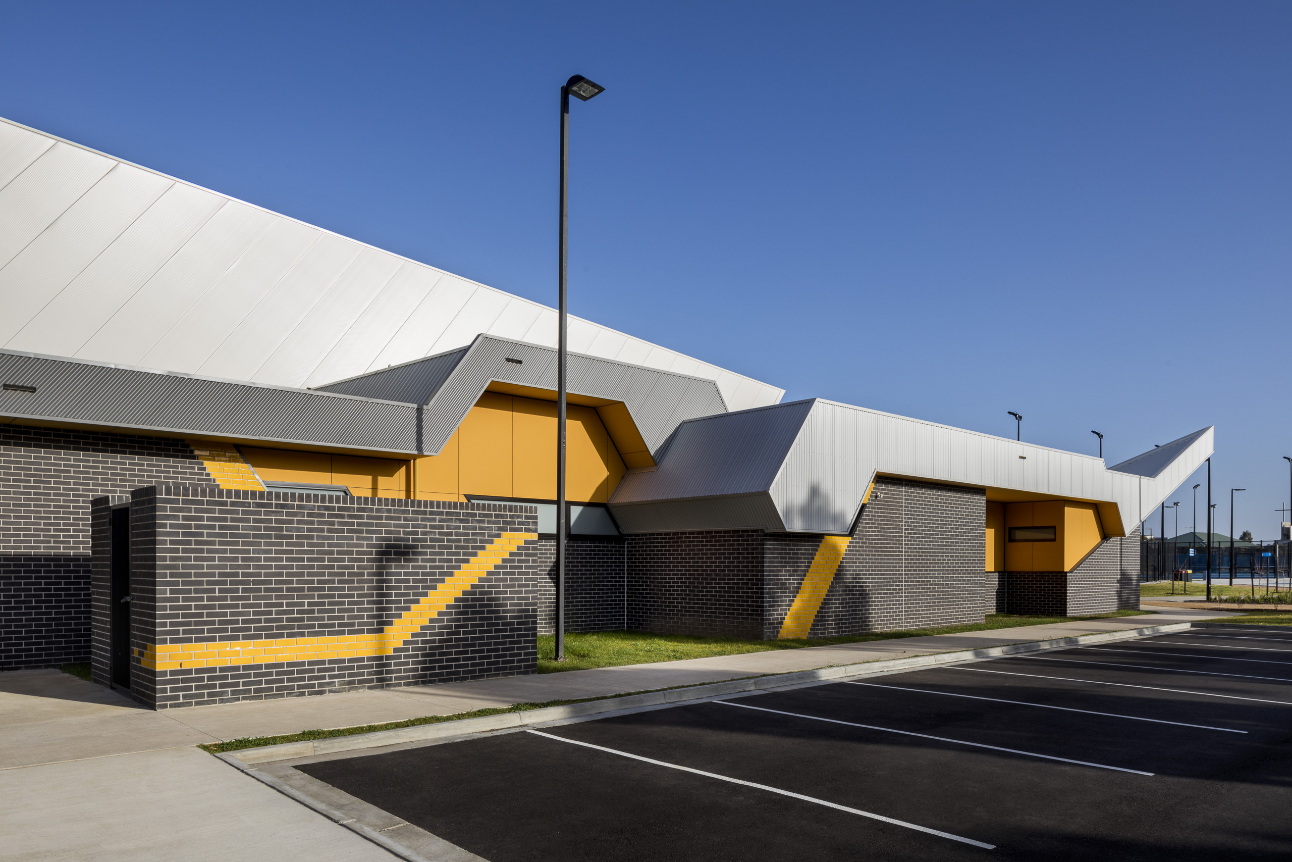 Caroline Springs Stadium and Tennis Facility by Brand Architects ...