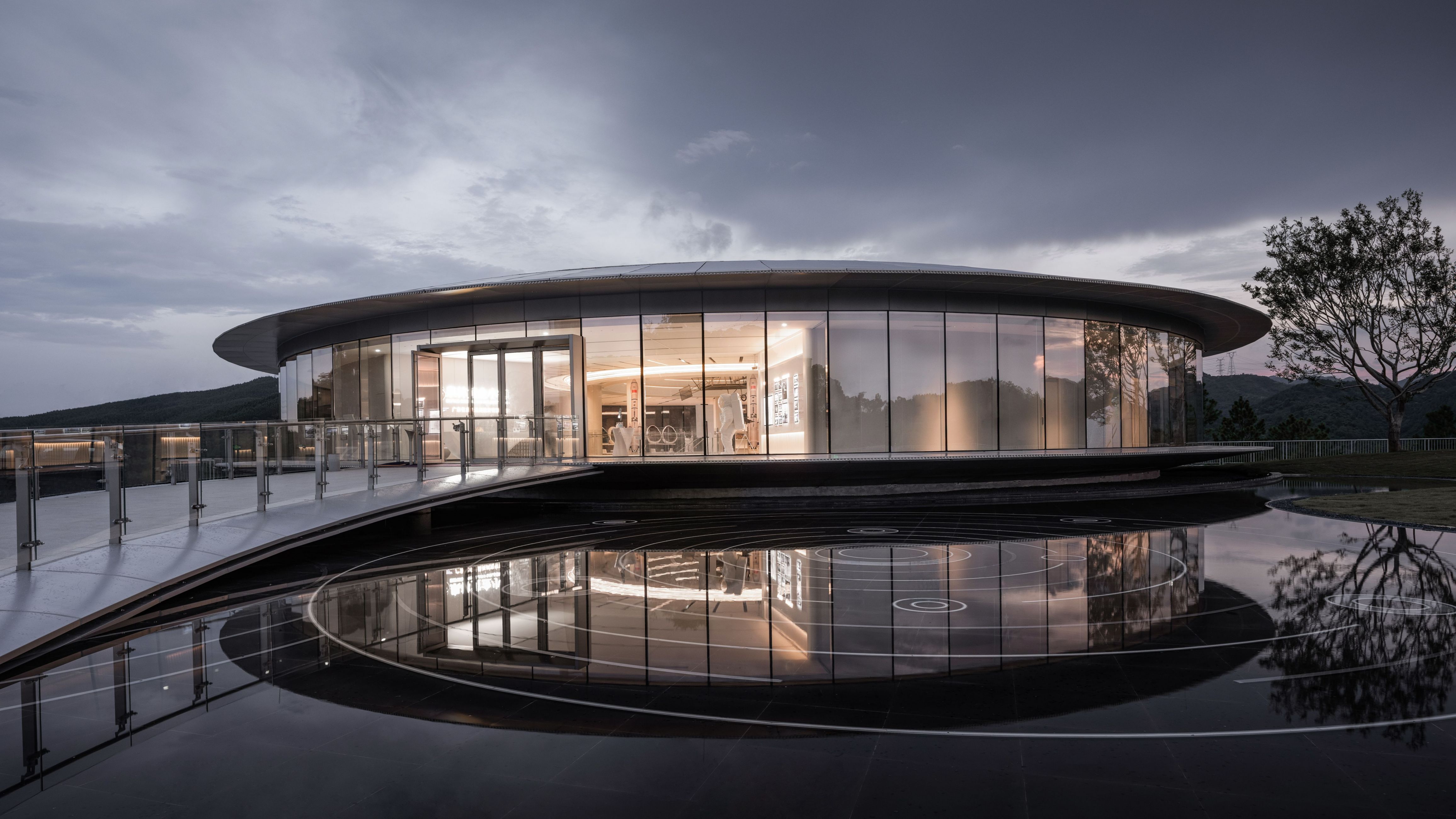 Idea 3979281: FLIGHT EXPERIENCE HALL OF ENPING QUANLIN GOLDEN TOWN by ...