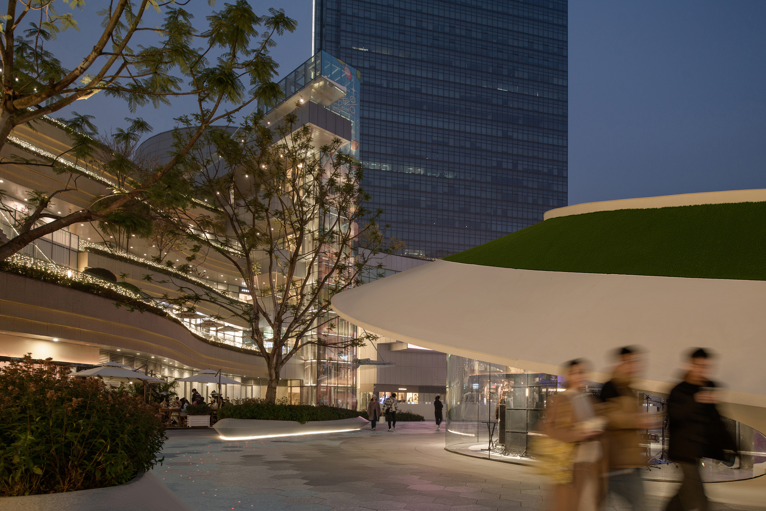 CHENGDU MIXC PUBLIC PLAZA RENOVATION by FLO - Architizer