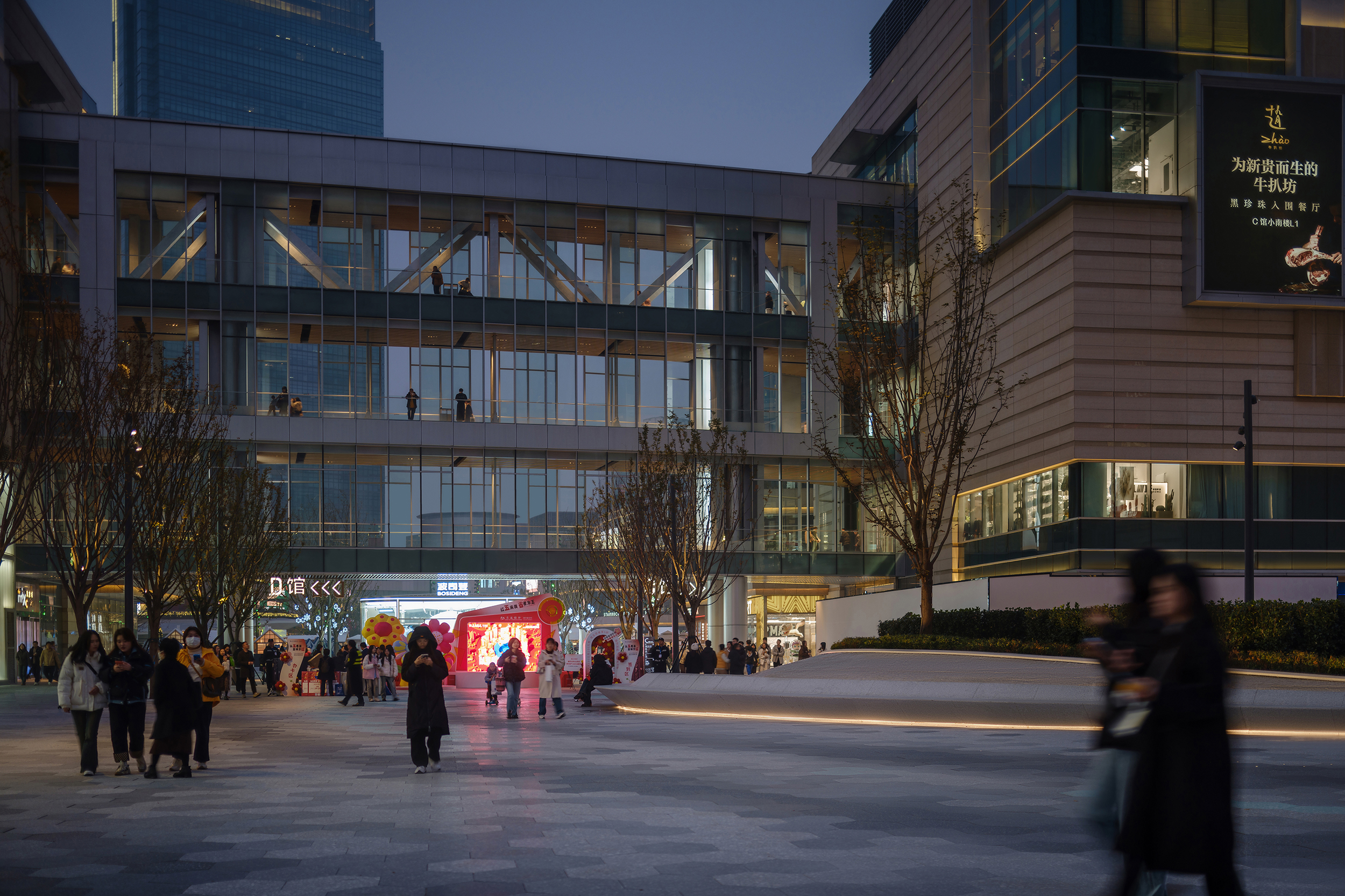 CHENGDU MIXC PUBLIC PLAZA RENOVATION by FLO - Architizer