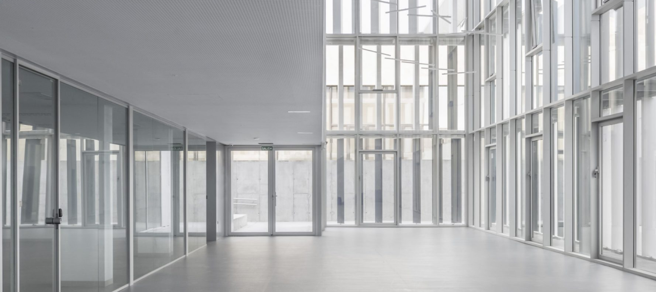 Footbridge building by ROMERA ARQUITECTOS - Architizer