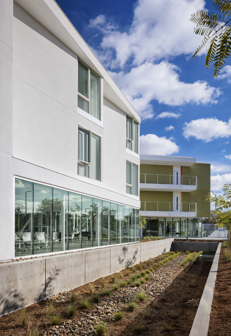 Ivy Senior Apartments by BNIM - Architizer