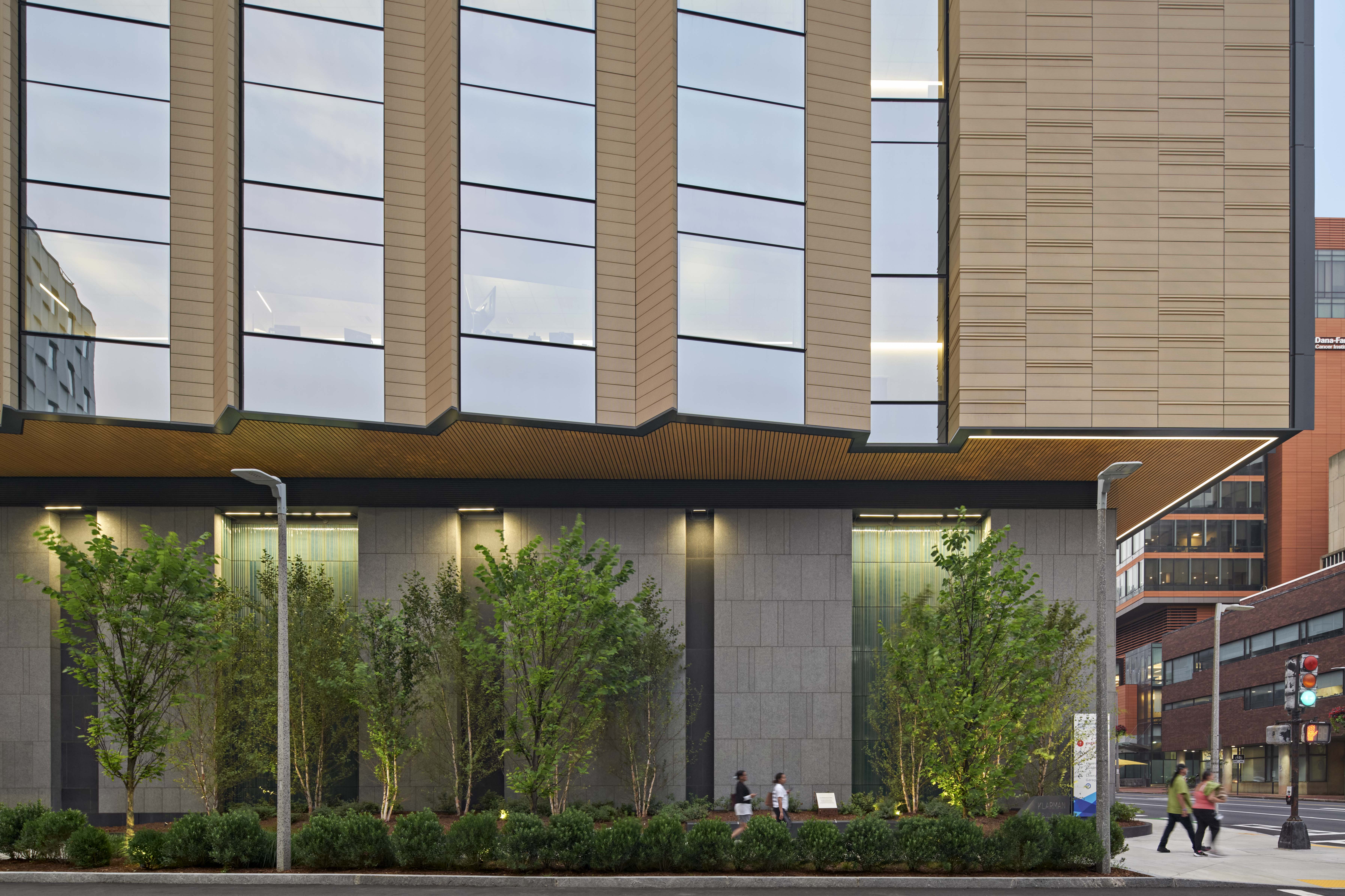 Beth Israel Deaconess Medical Center, Klarman Building by PAYETTE ...