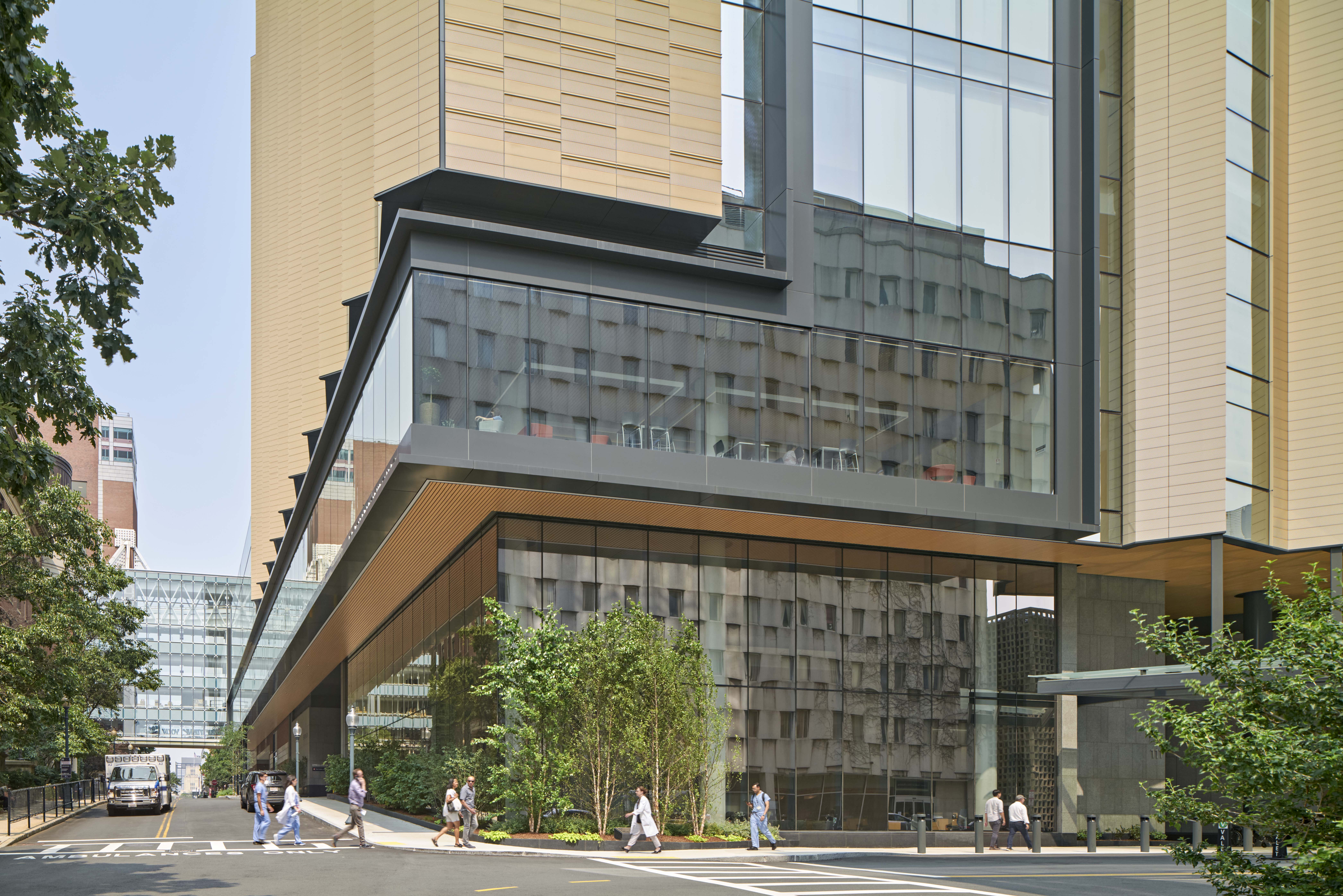 Beth Israel Deaconess Medical Center, Klarman Building by PAYETTE ...