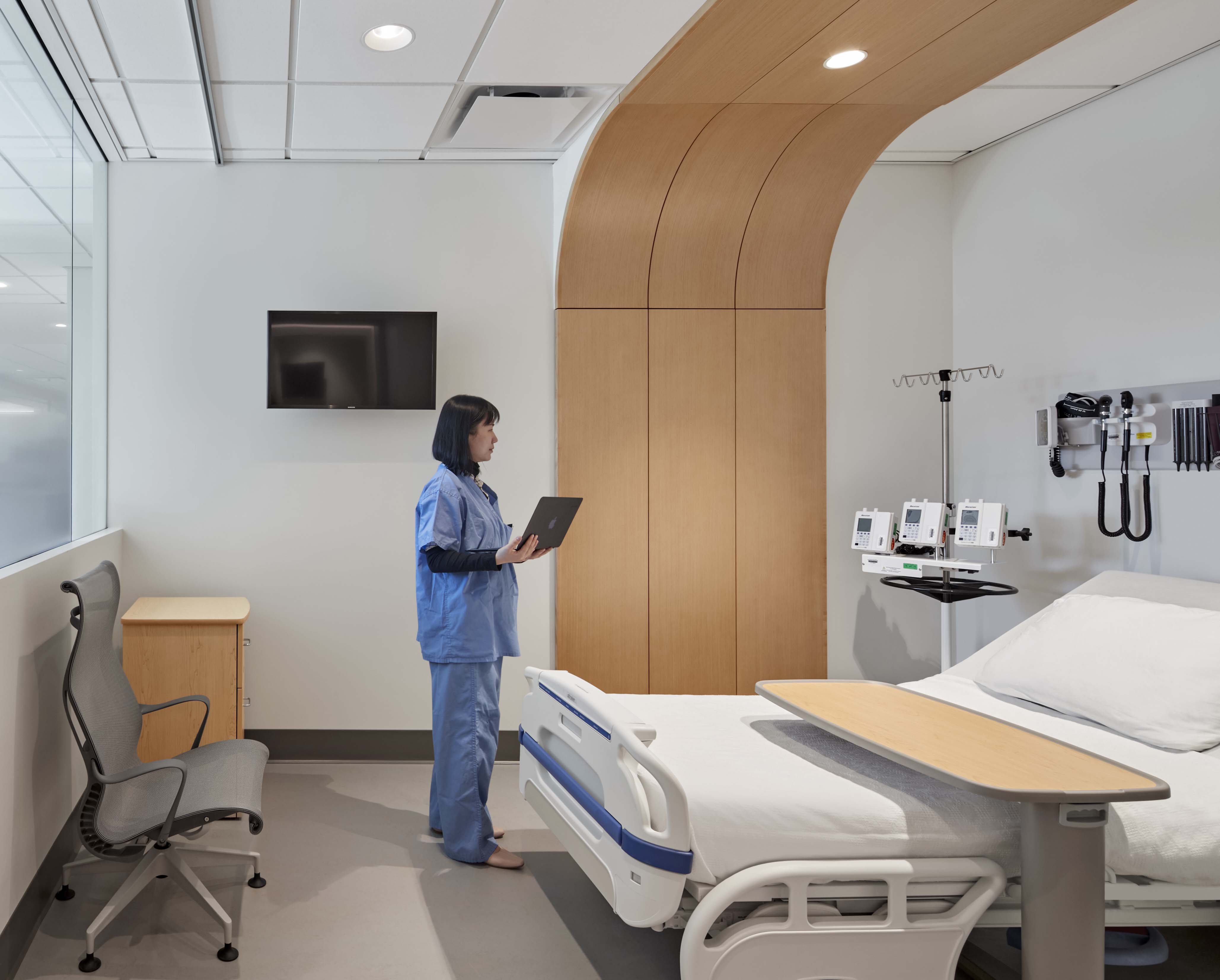 Dana-Farber Cancer Institute, Chestnut Hill Outpatient Facility by ...