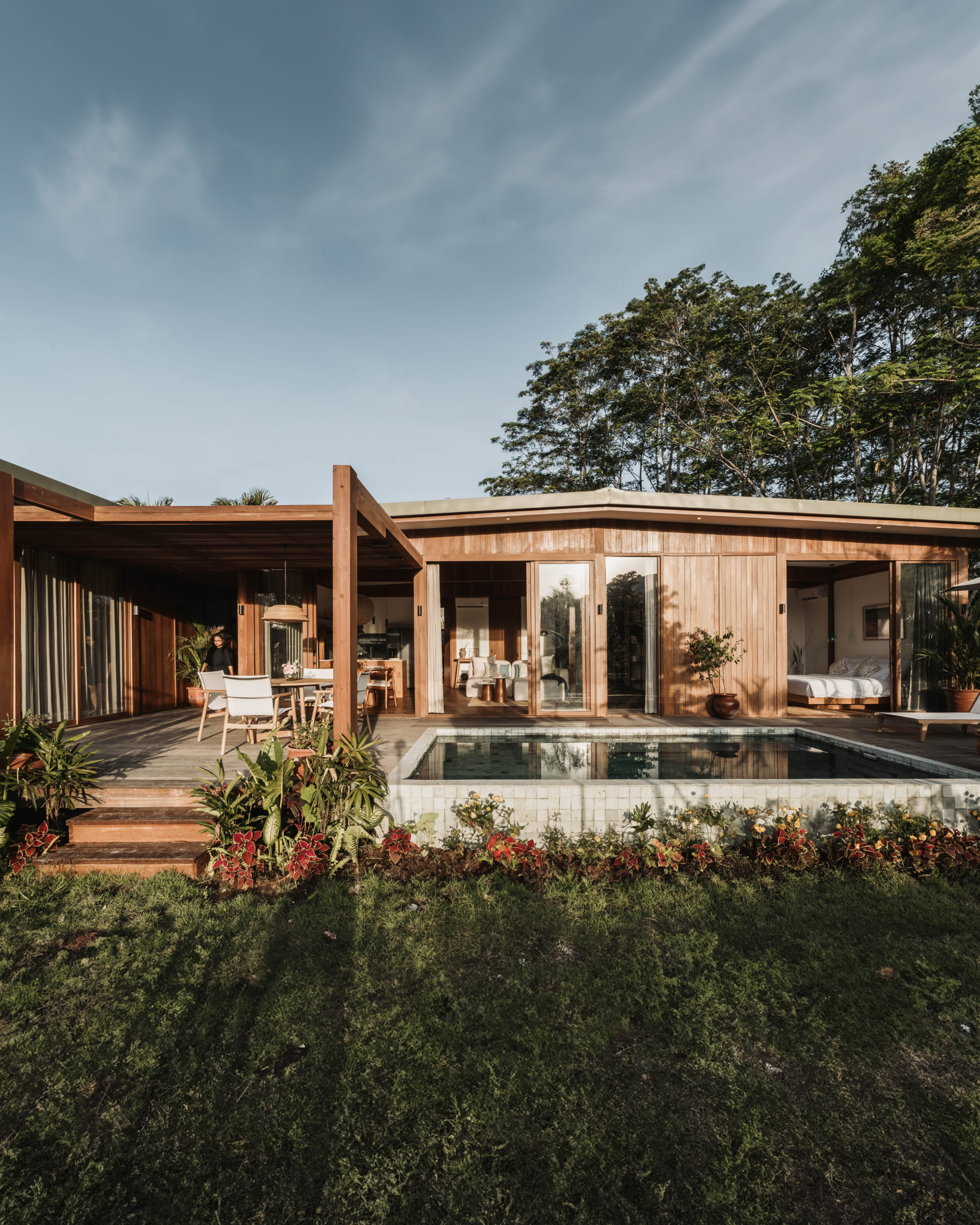 Villa Sawah by Stilt Studios - Architizer