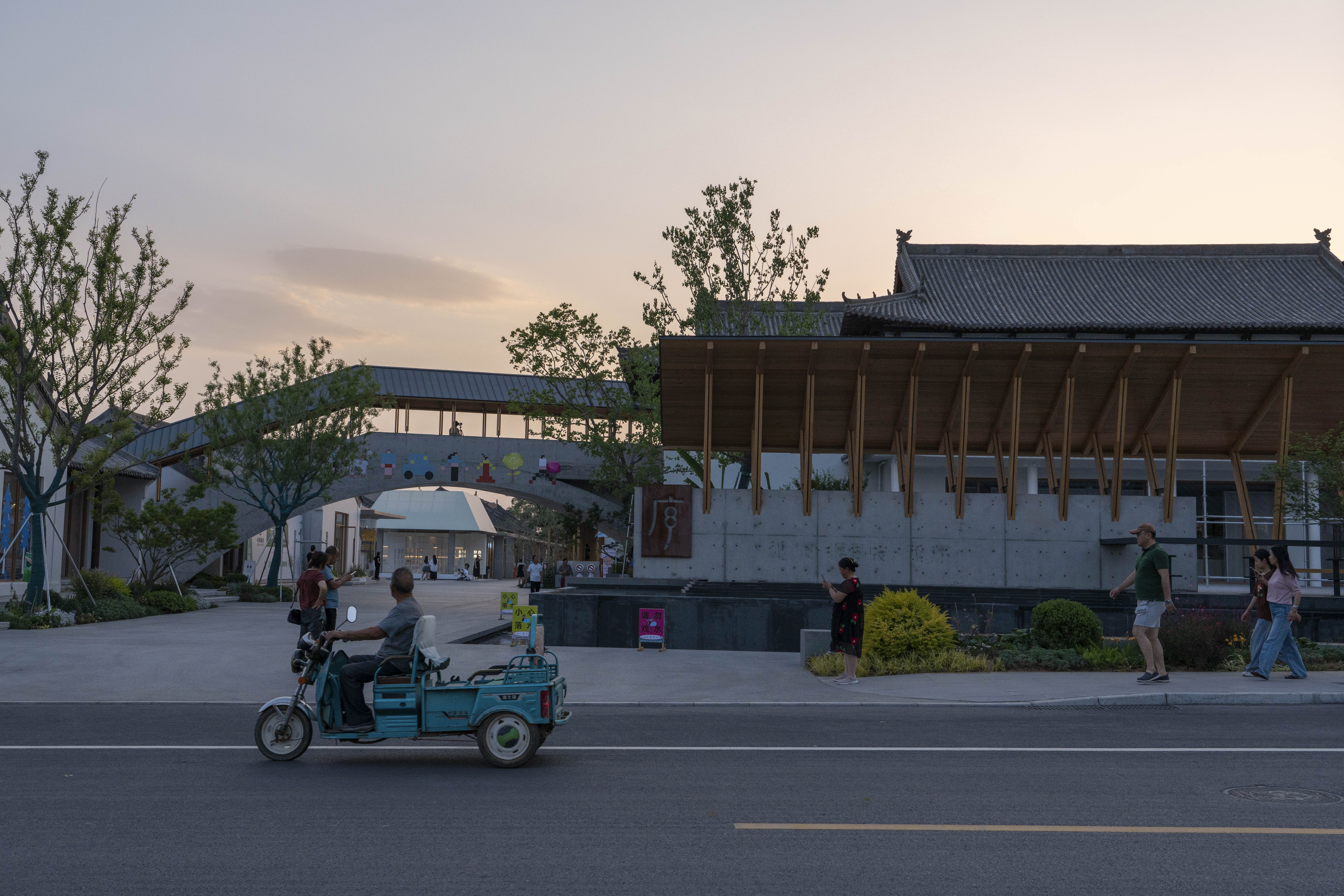 Wei Po's New Preface by UK Studio - Architizer