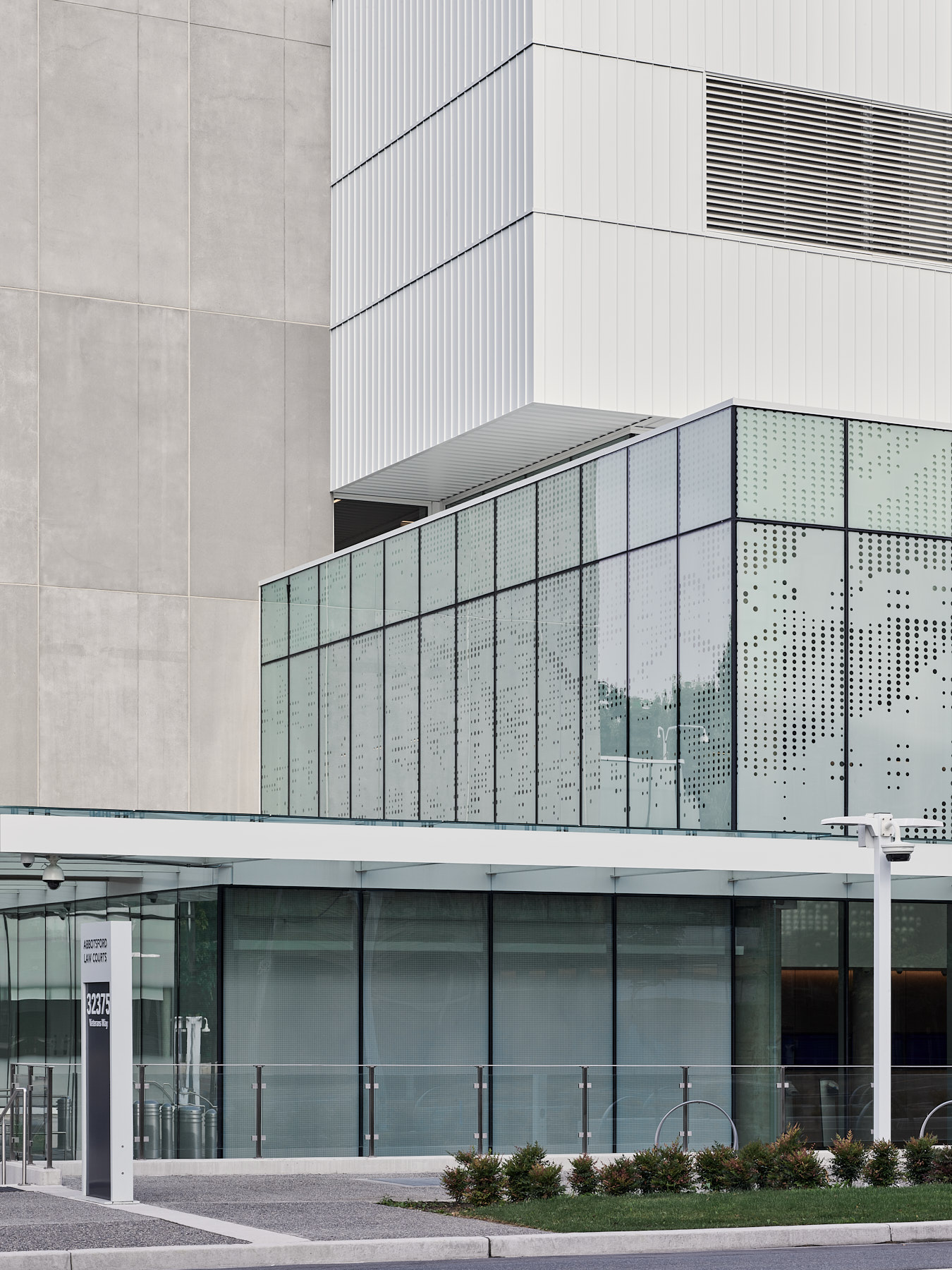 Abbotsford Law Courts by WZMH Architects - Architizer