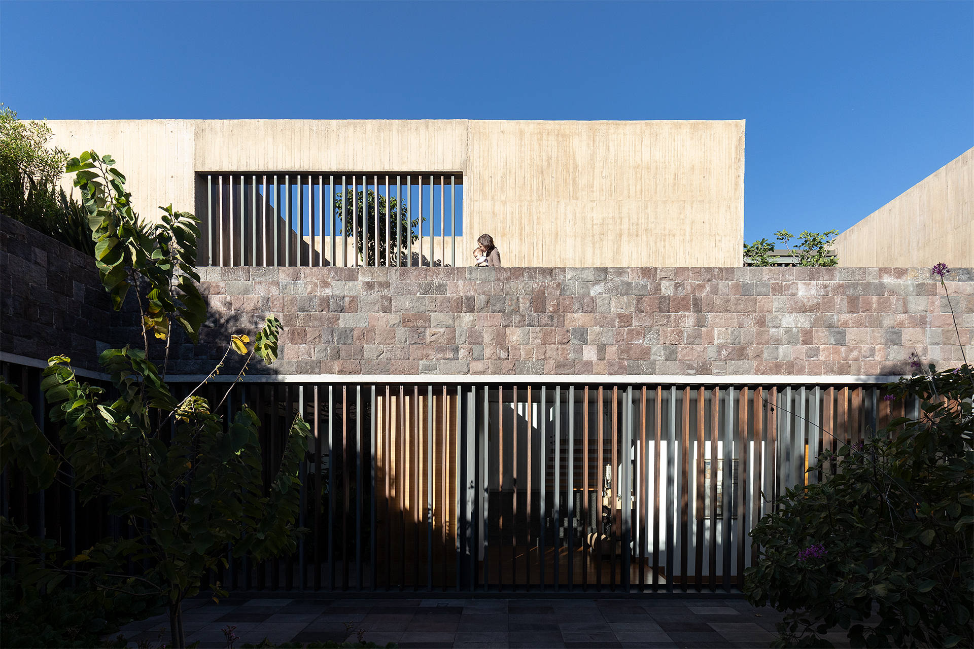 CASA NE by Diez+Muller - Architizer