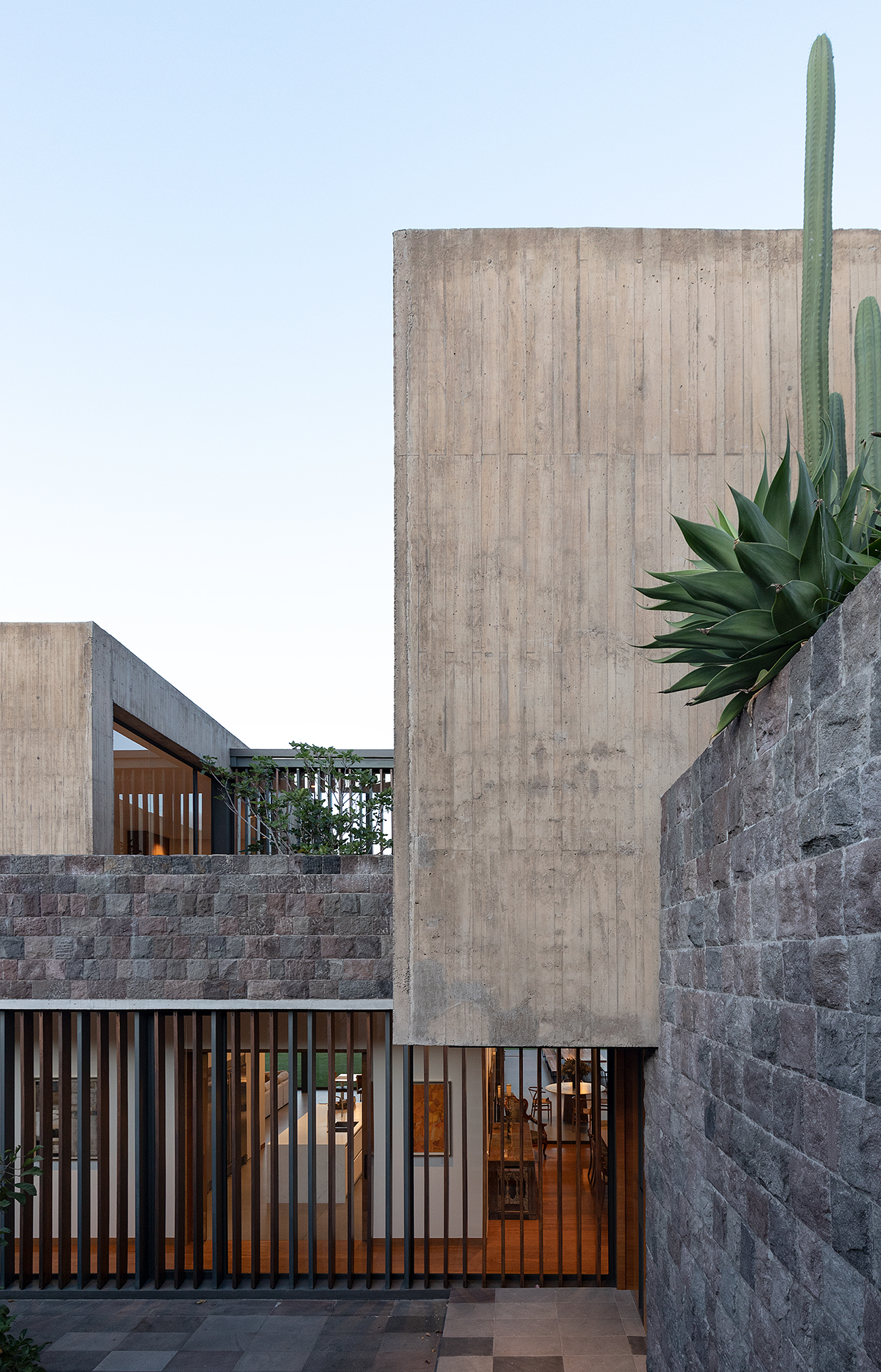 CASA NE by Diez+Muller - Architizer