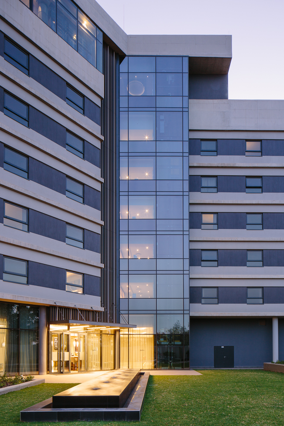 Radisson Destiny Hotel & Conference Centre, OR Tambo by Bentel ...