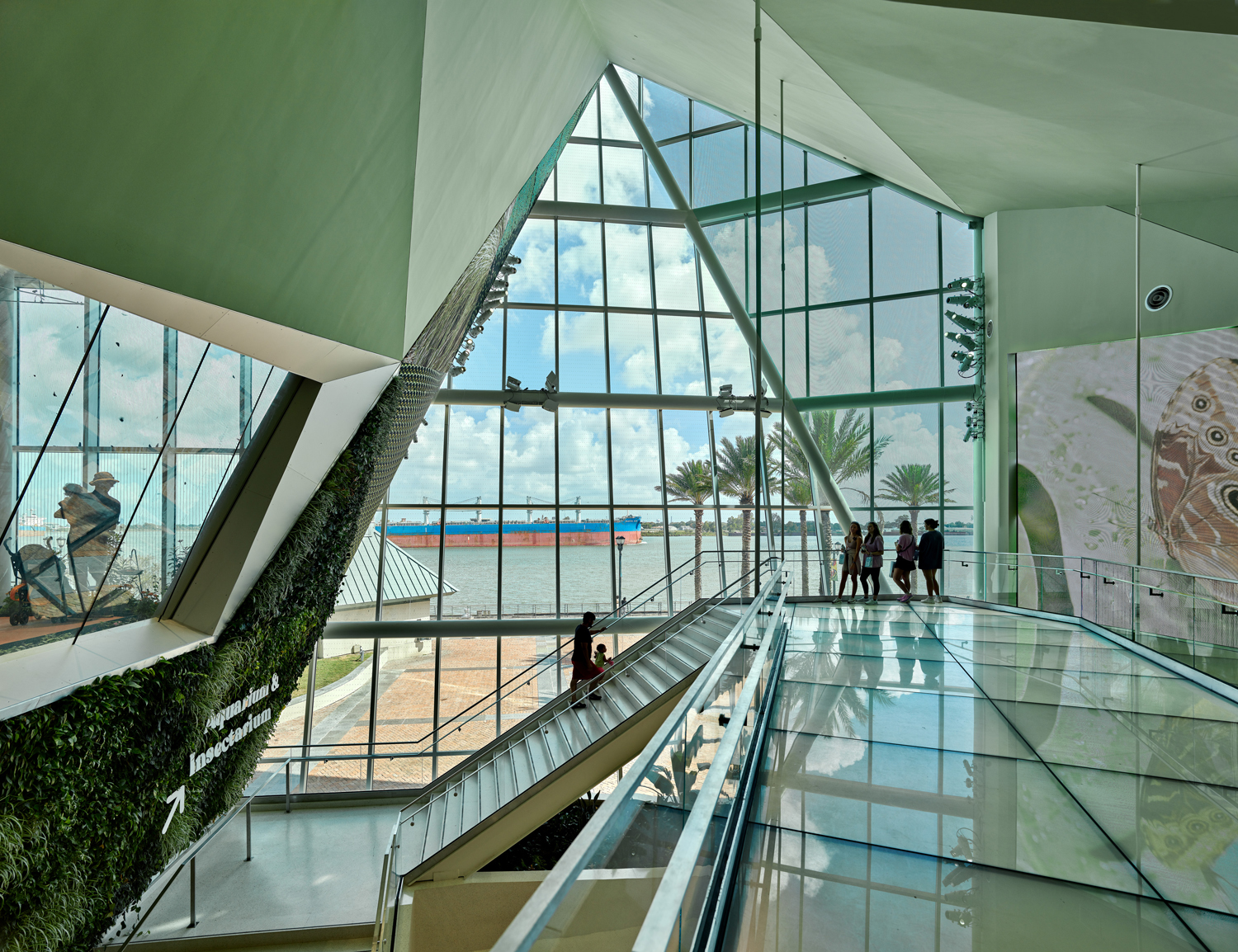 Audubon Nature Institute Aquarium & Insectarium by EskewDumezRipple ...