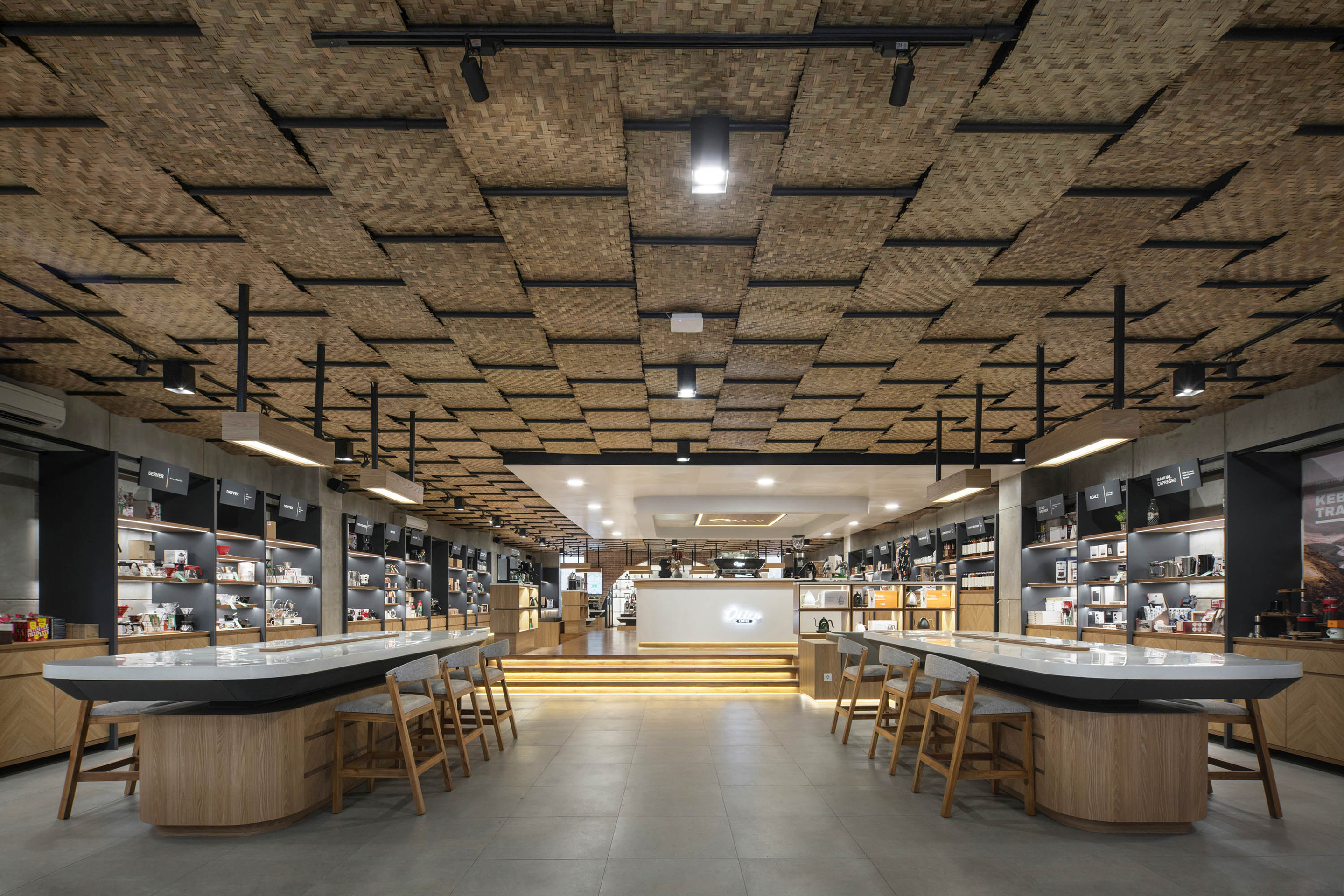 Otten Coffee Experience by Realrich Architecture Workshop - RAW ...