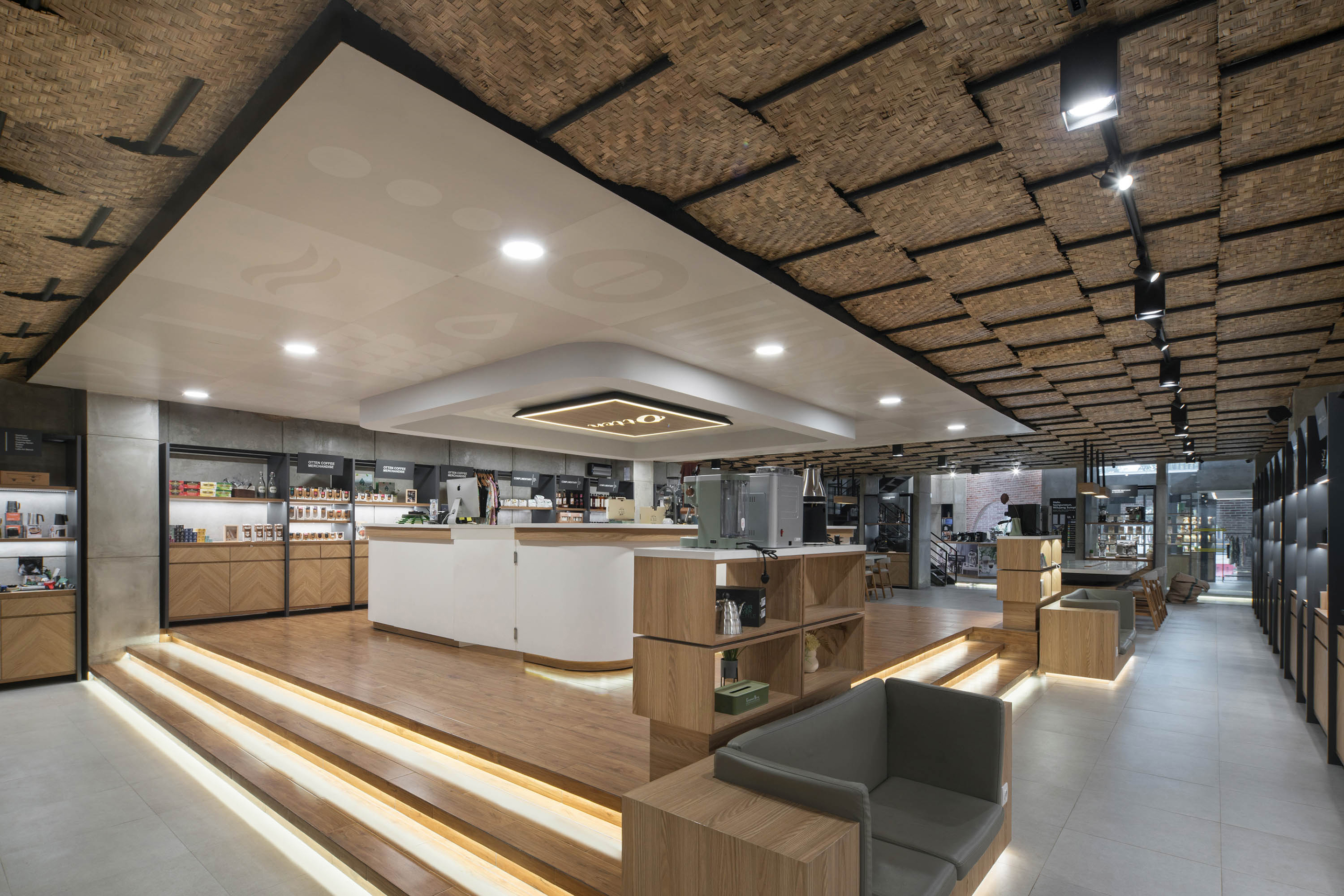 Otten Coffee Experience by Realrich Architecture Workshop - RAW ...