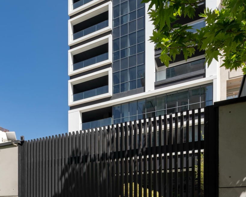Leo Residence by Omid Gholampour + Associates - Architizer