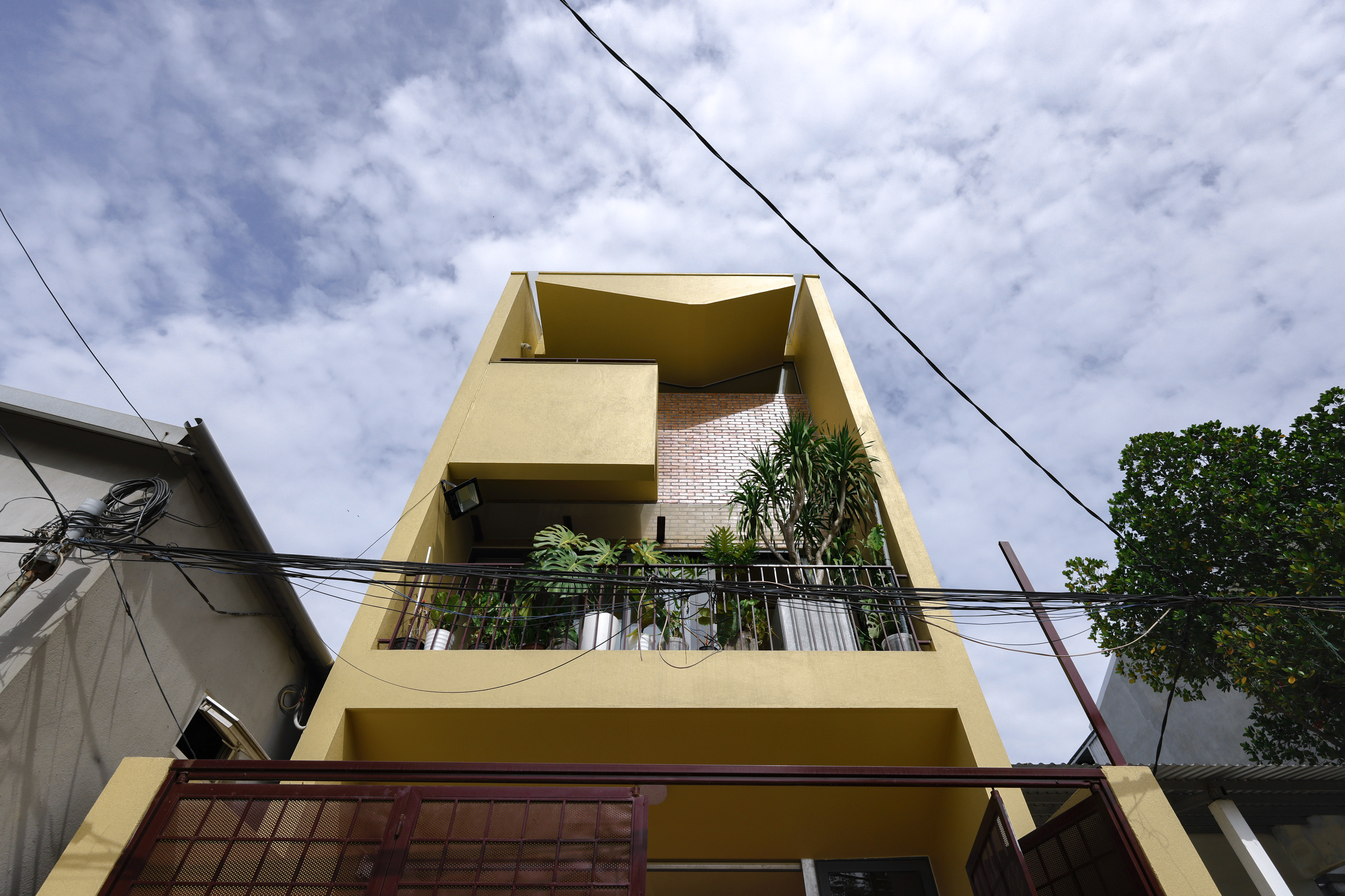 Prow house by Wu Architect - Architizer