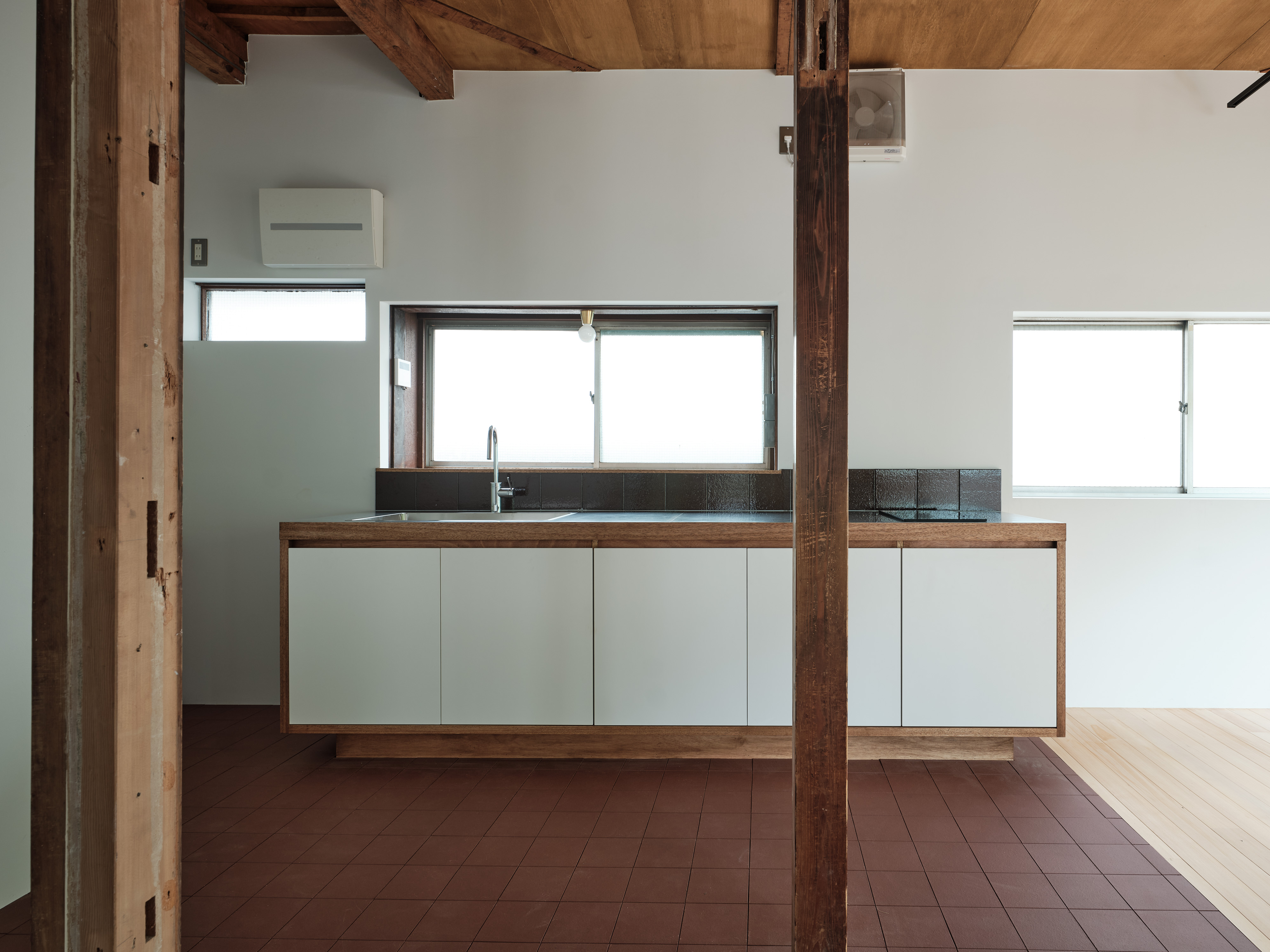 Idea 4003330: Shirokanedai House by Roovice in Minato City, Japan ...