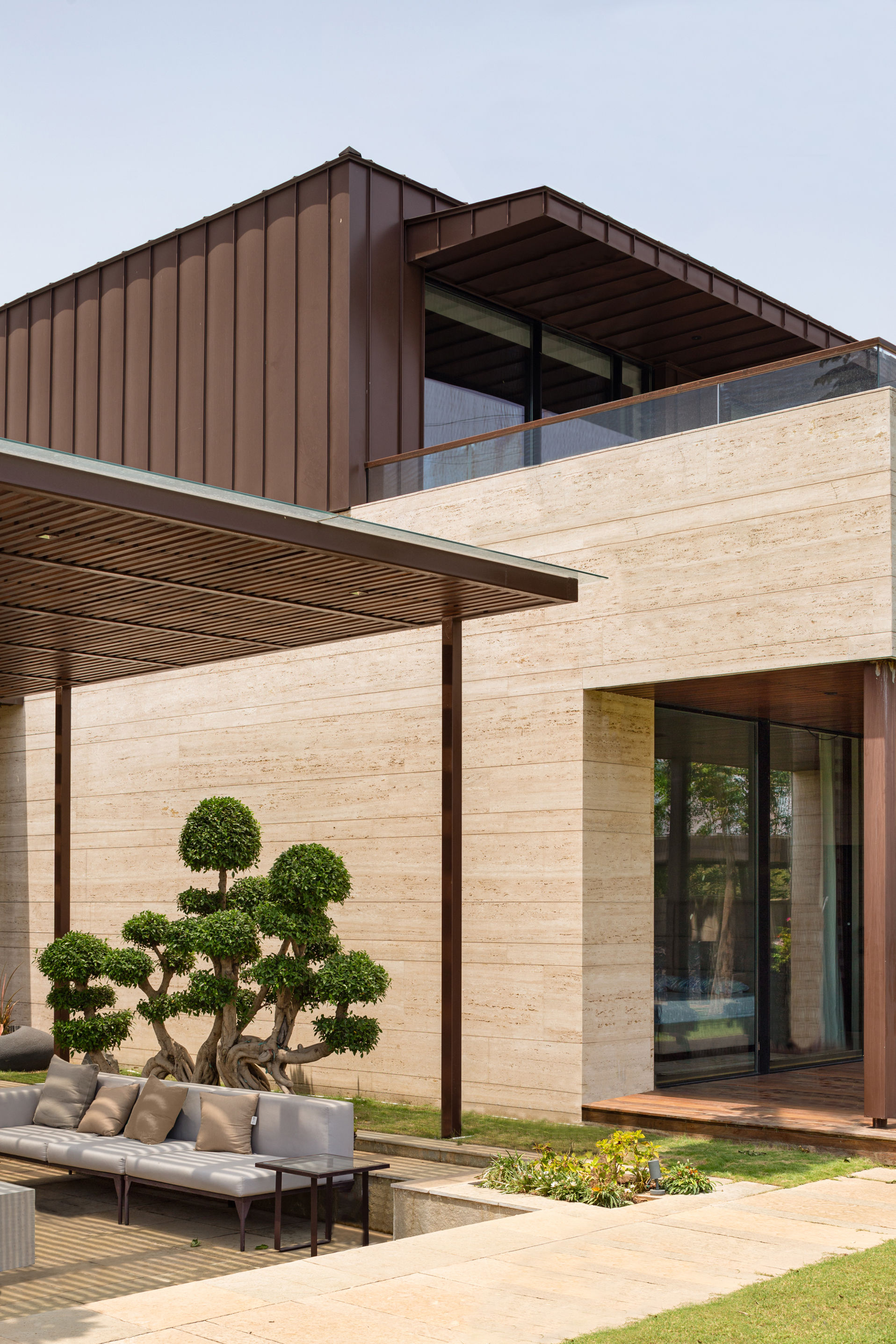 The Quadrant House by Studio Lotus - Architizer