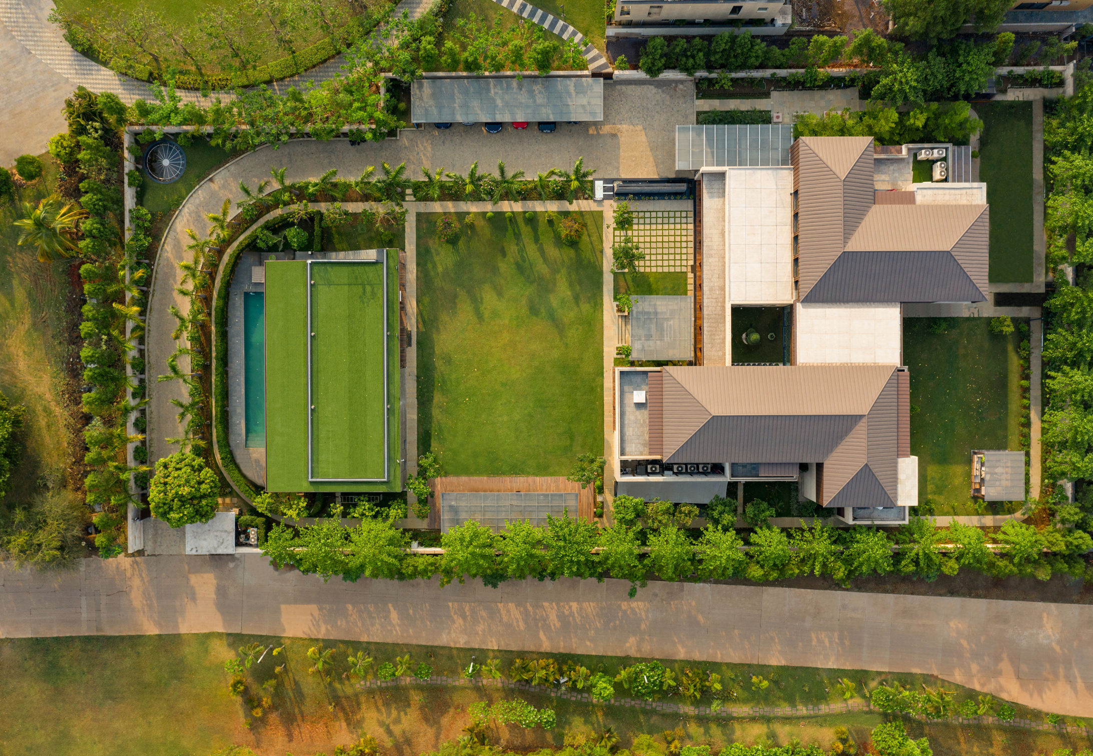 The Quadrant House by Studio Lotus - Architizer