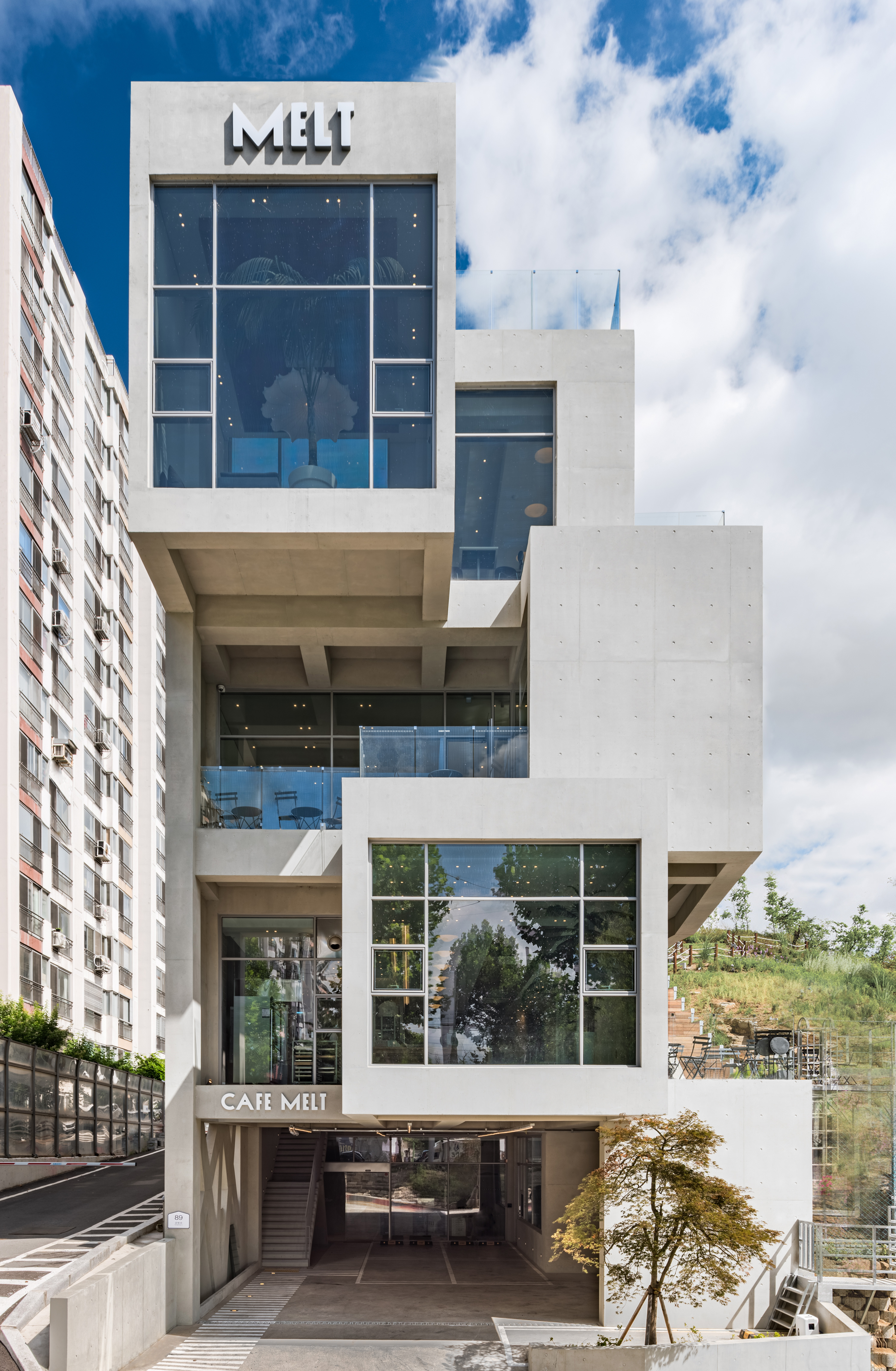 MELT CAFE by MIND ARCHITECTS - Architizer