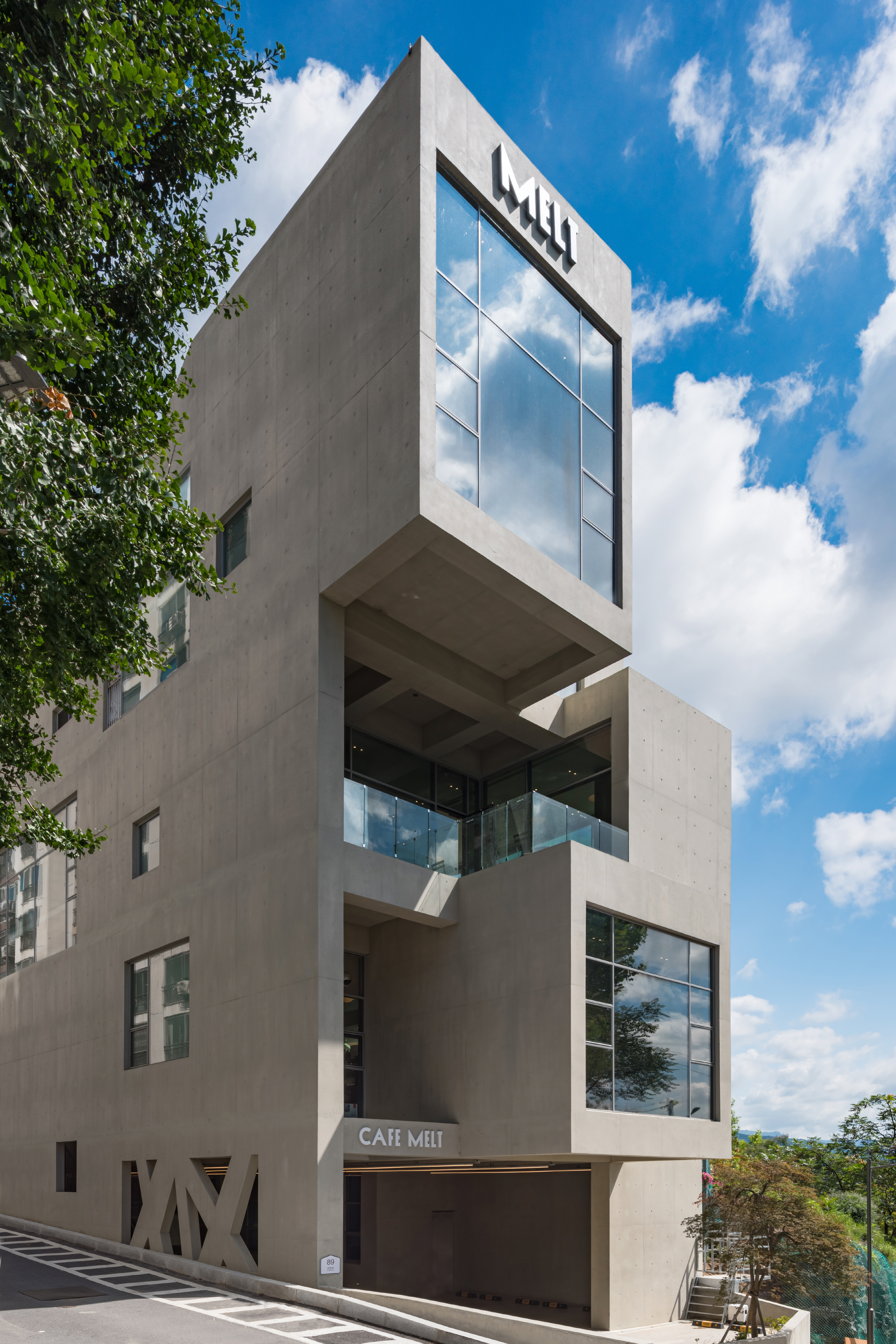 MELT CAFE by MIND ARCHITECTS - Architizer