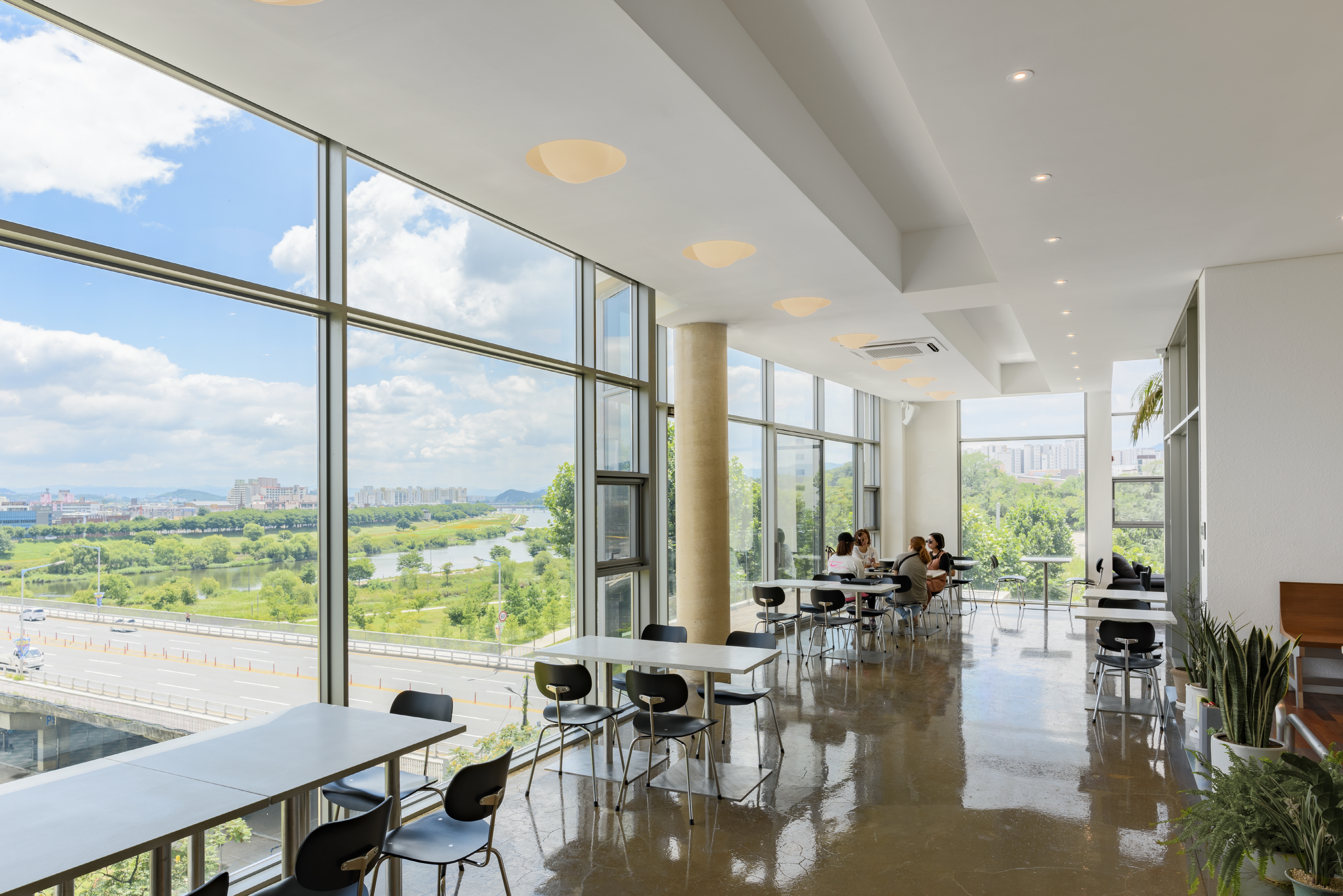 MELT CAFE by MIND ARCHITECTS - Architizer