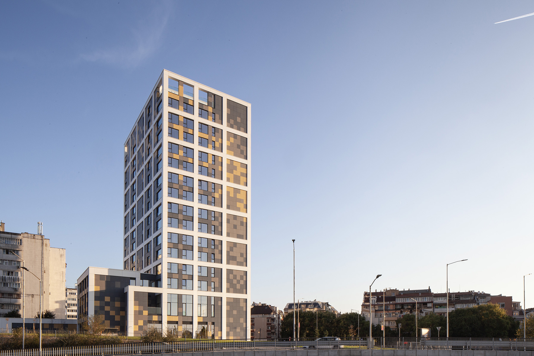 CAMPUS 90 by E-ARCH - Architizer