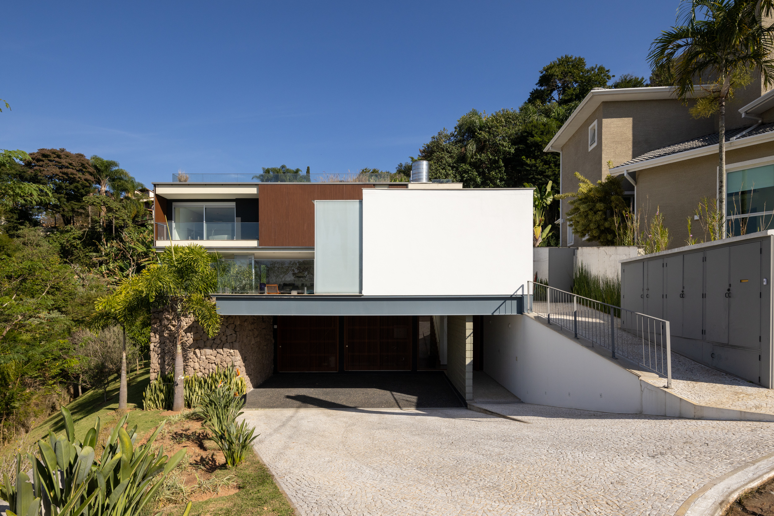VR House by SAU | Studio Arquitetura Urbanismo - Architizer