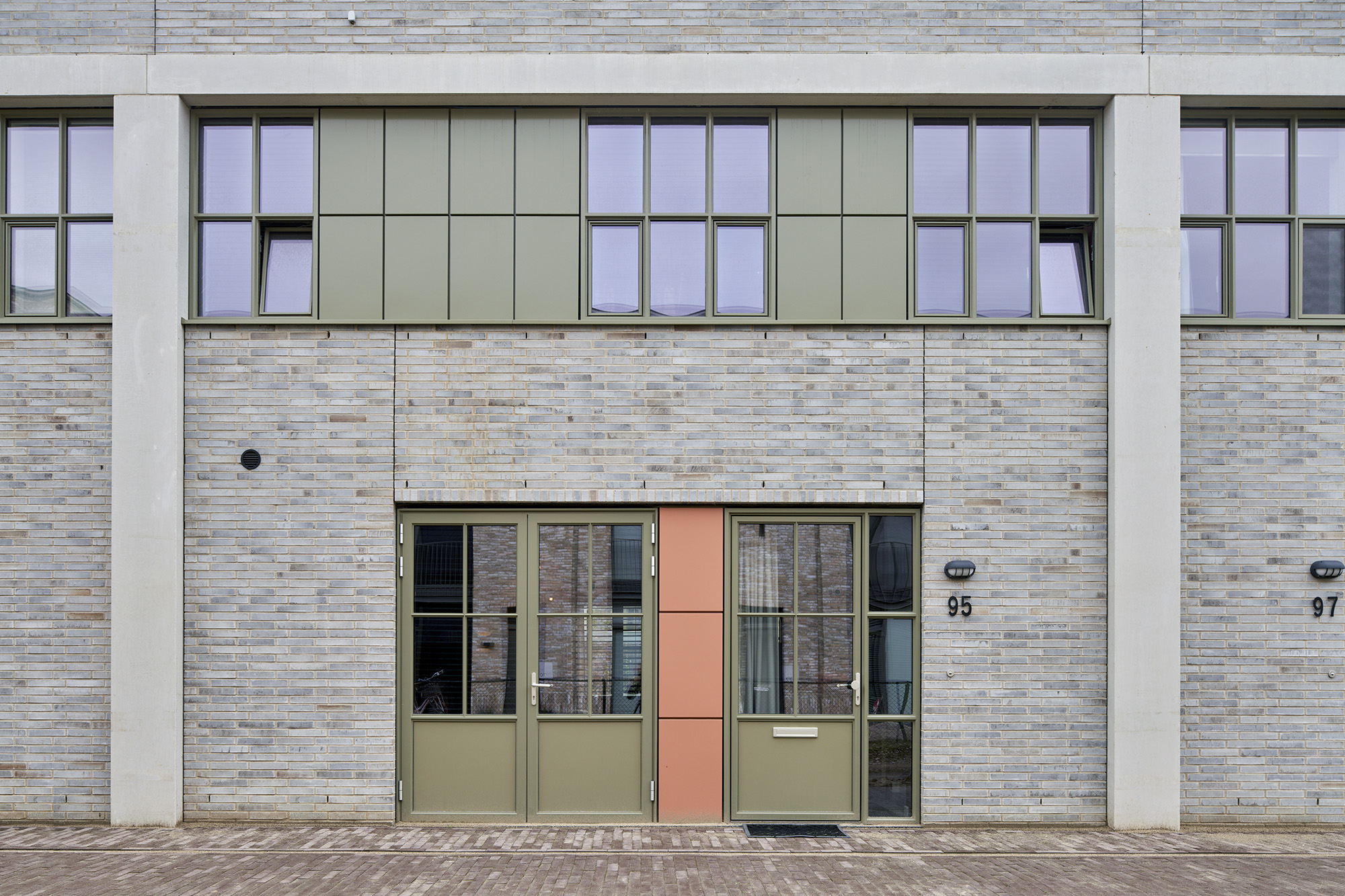 TV Tube Factory by HILBERINKBOSCH architecten - Architizer