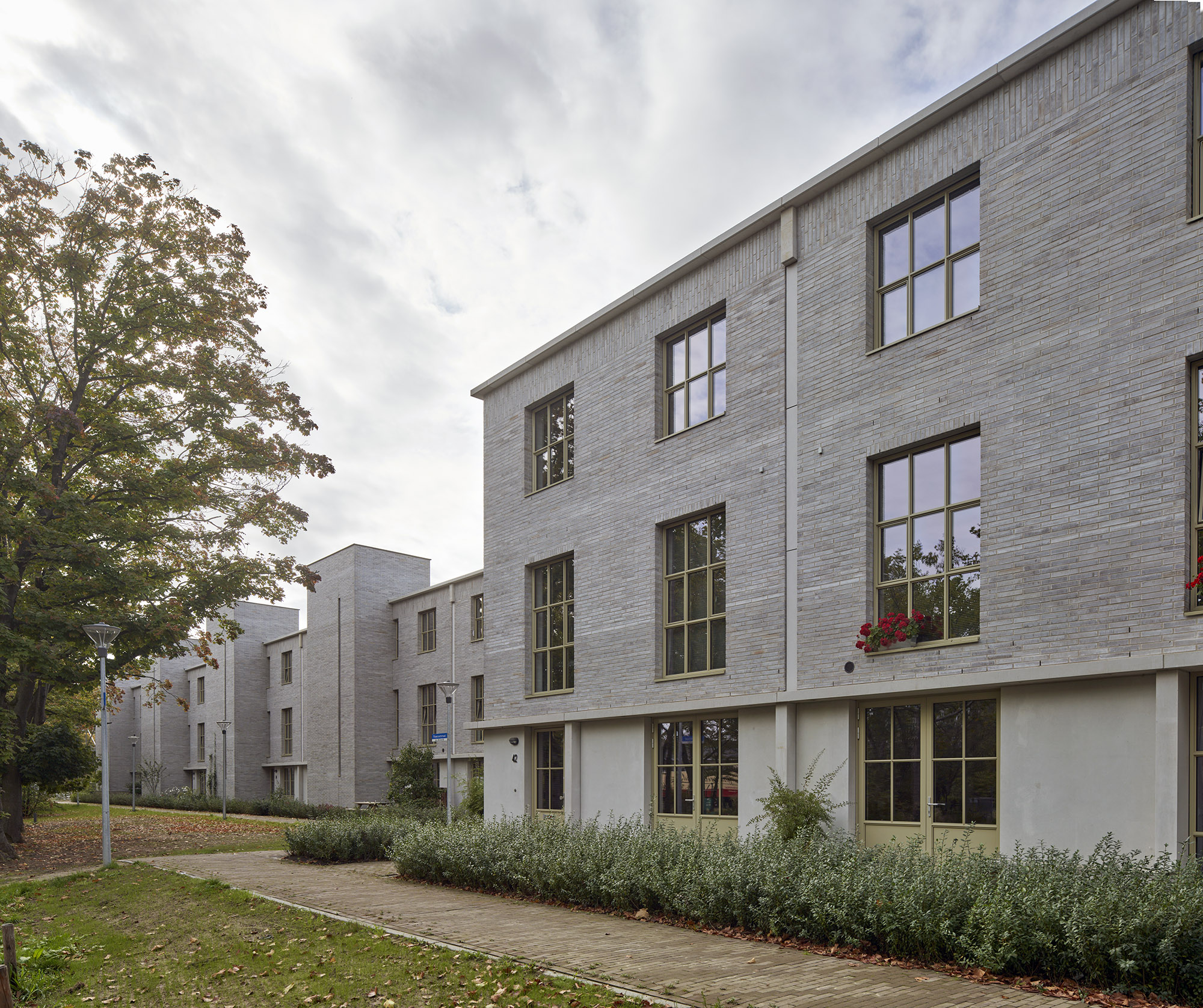 TV Tube Factory by HILBERINKBOSCH architecten - Architizer