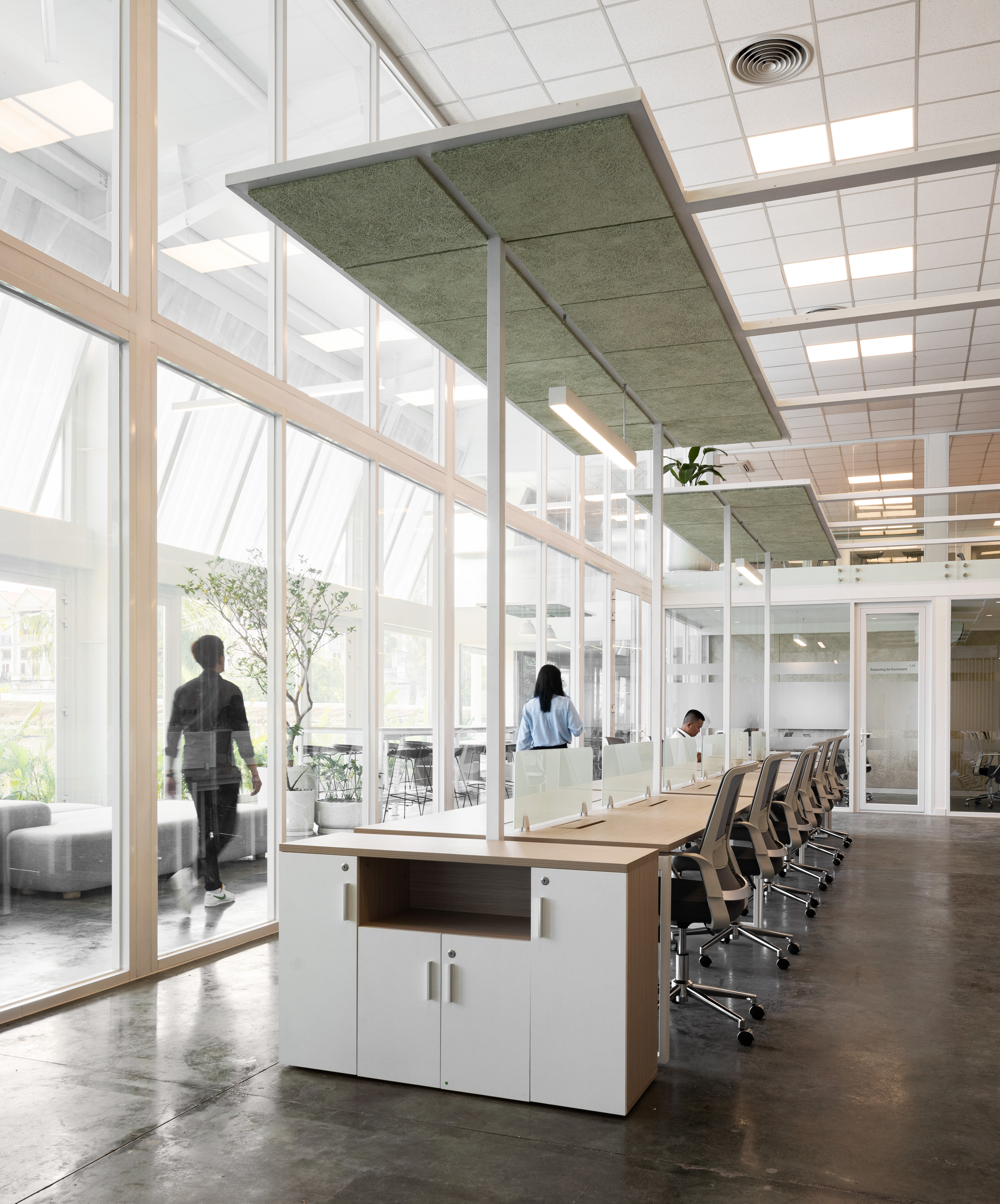 ZUELLIG PHARMA HEADQUARTERS by BLOOM Architecture - Architizer