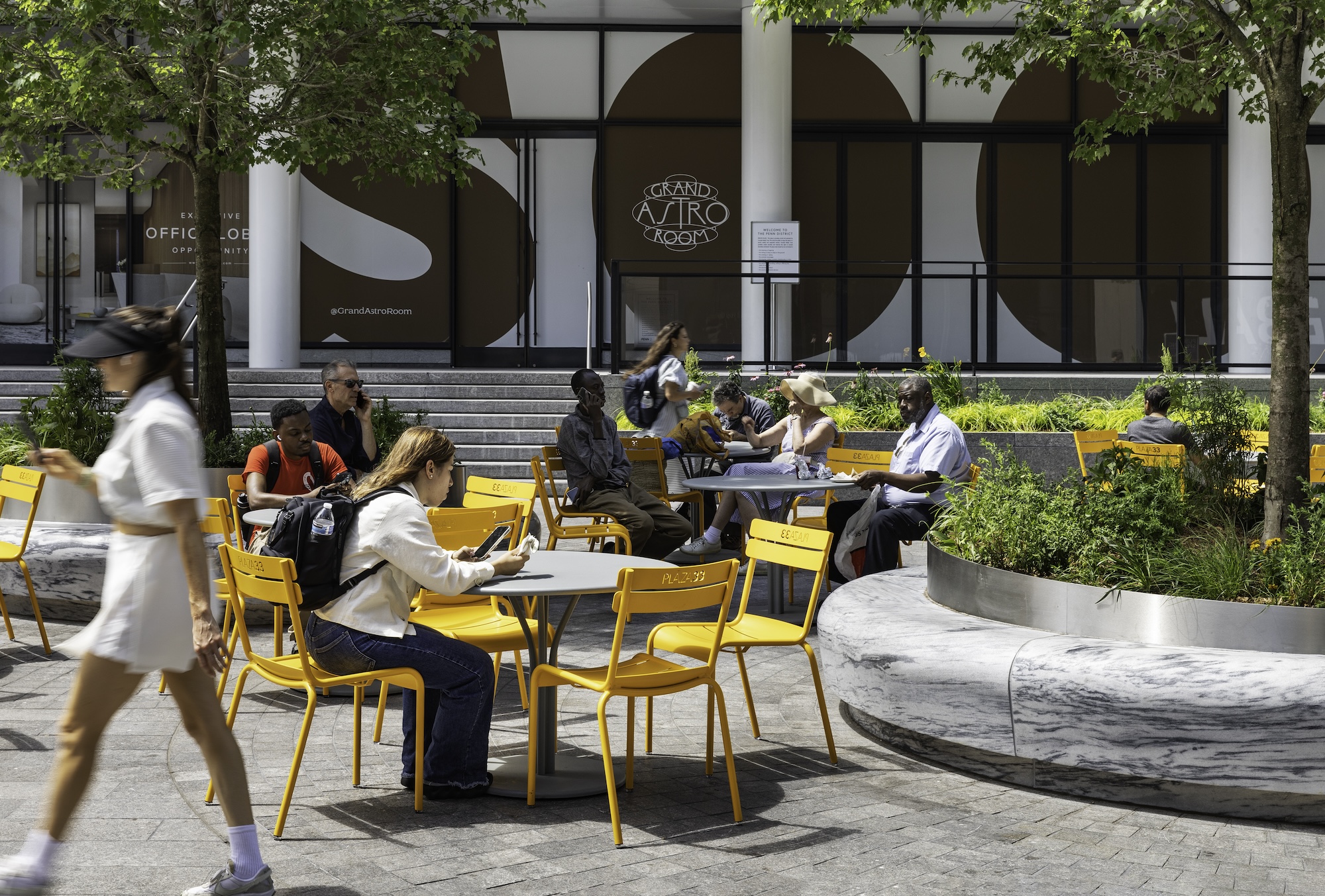 Idea 4012947: Plaza 33 by MNLA in New York, United States - Architizer