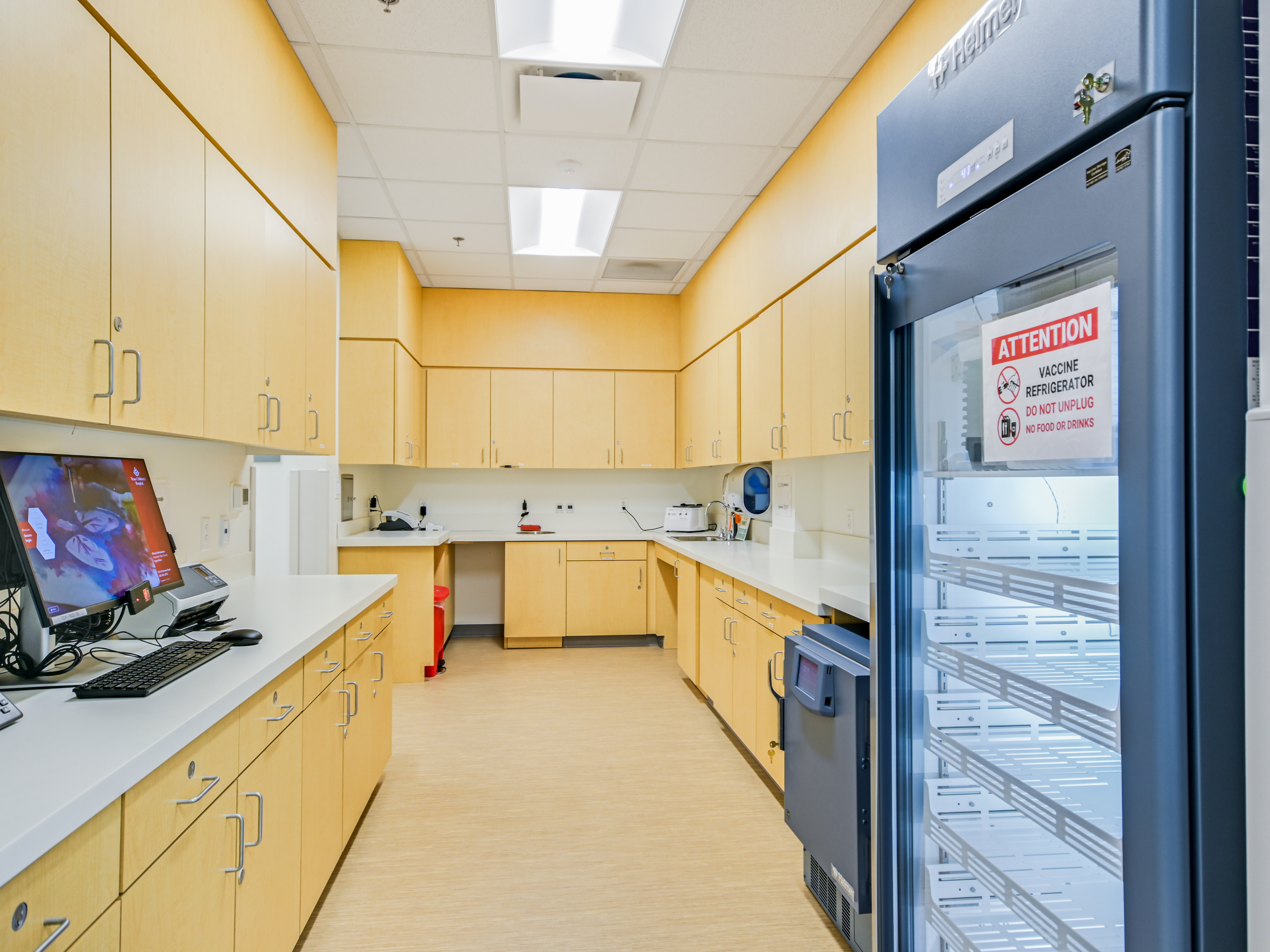 Texas Children's Pediatrics by O'Connell Robertson - Architizer