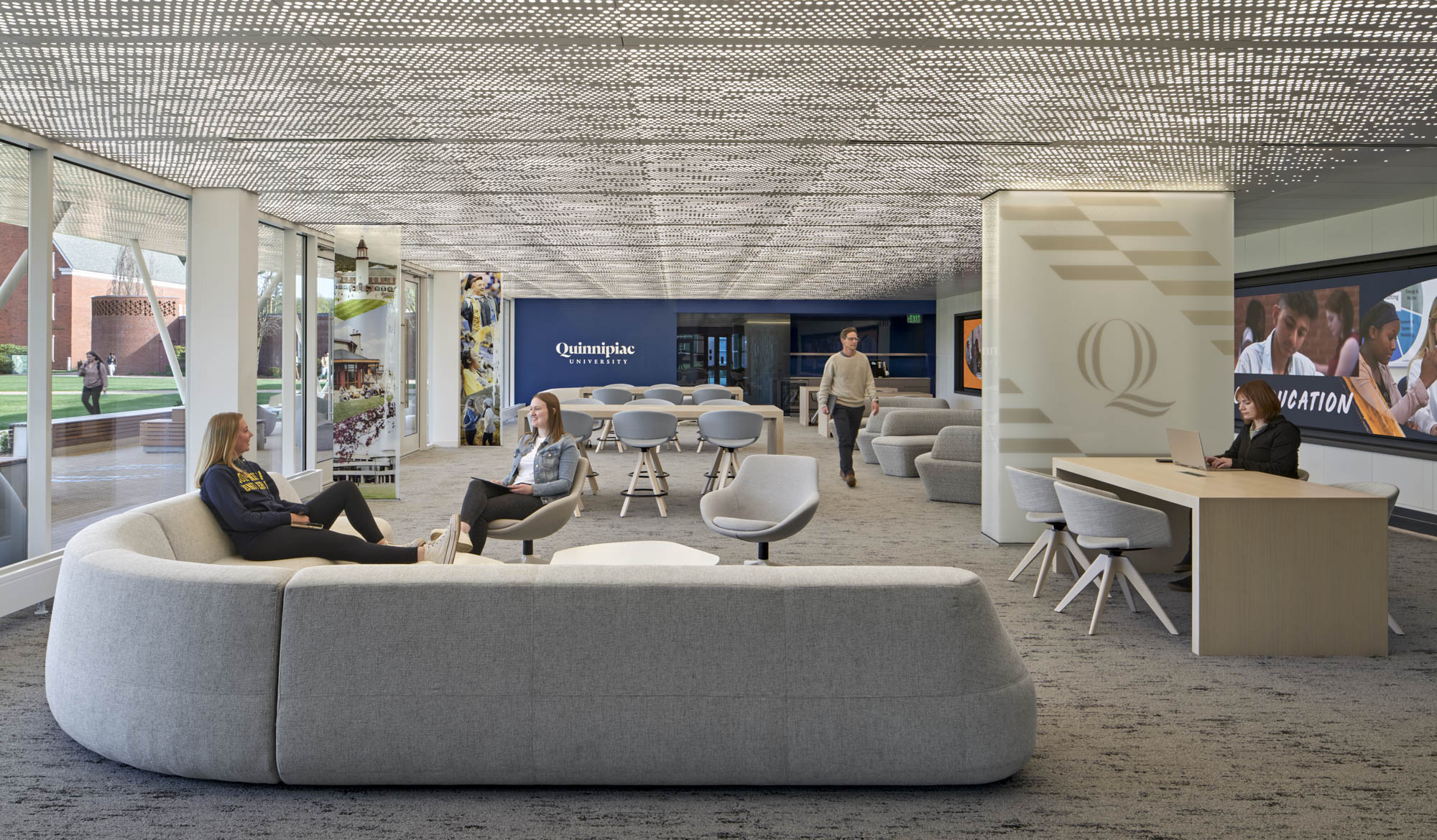 Quinnipiac University Admissions Center by Amenta Emma Architects ...