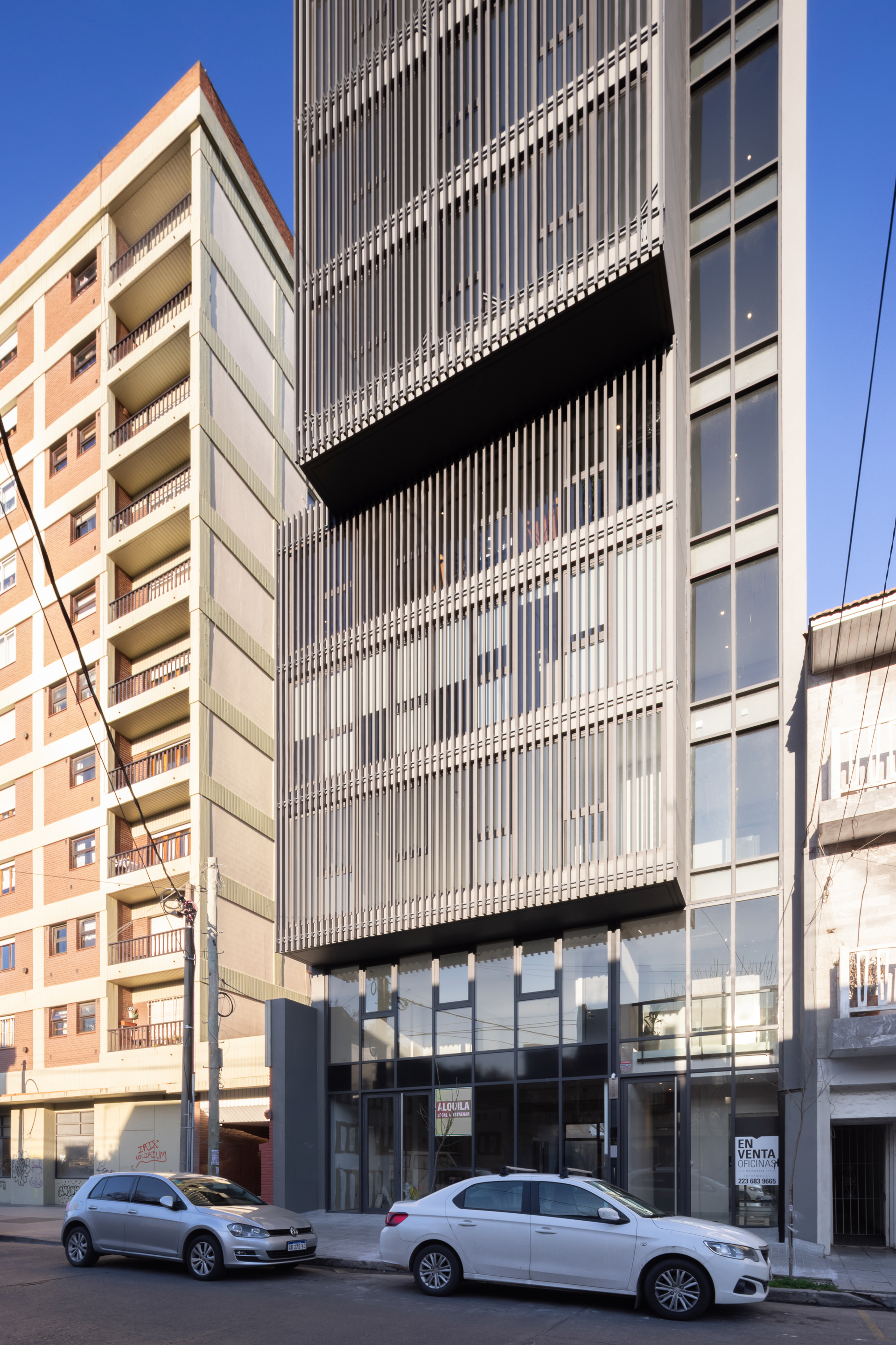 B_6 Office Building by Moirë Architects - Architizer