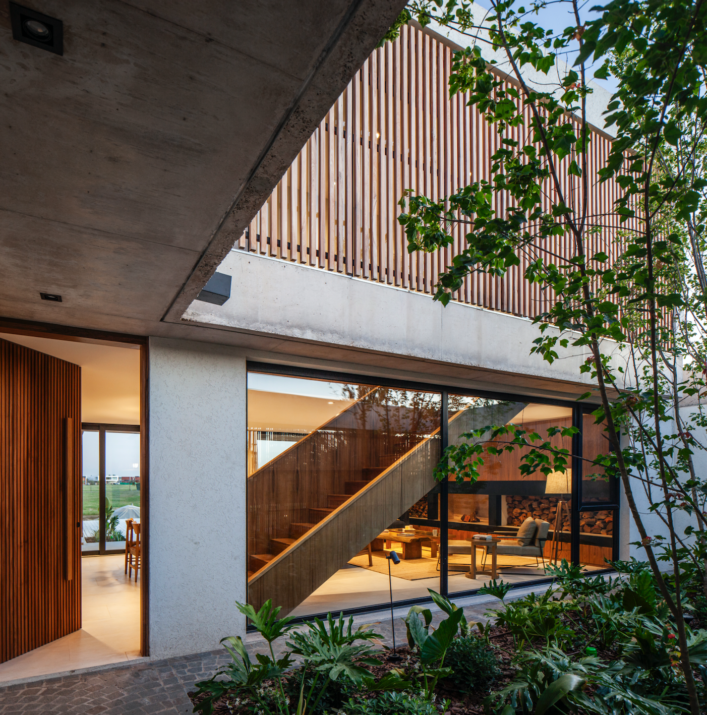 Tom House by LSA - Lattes Salinas Arquitectos - Architizer