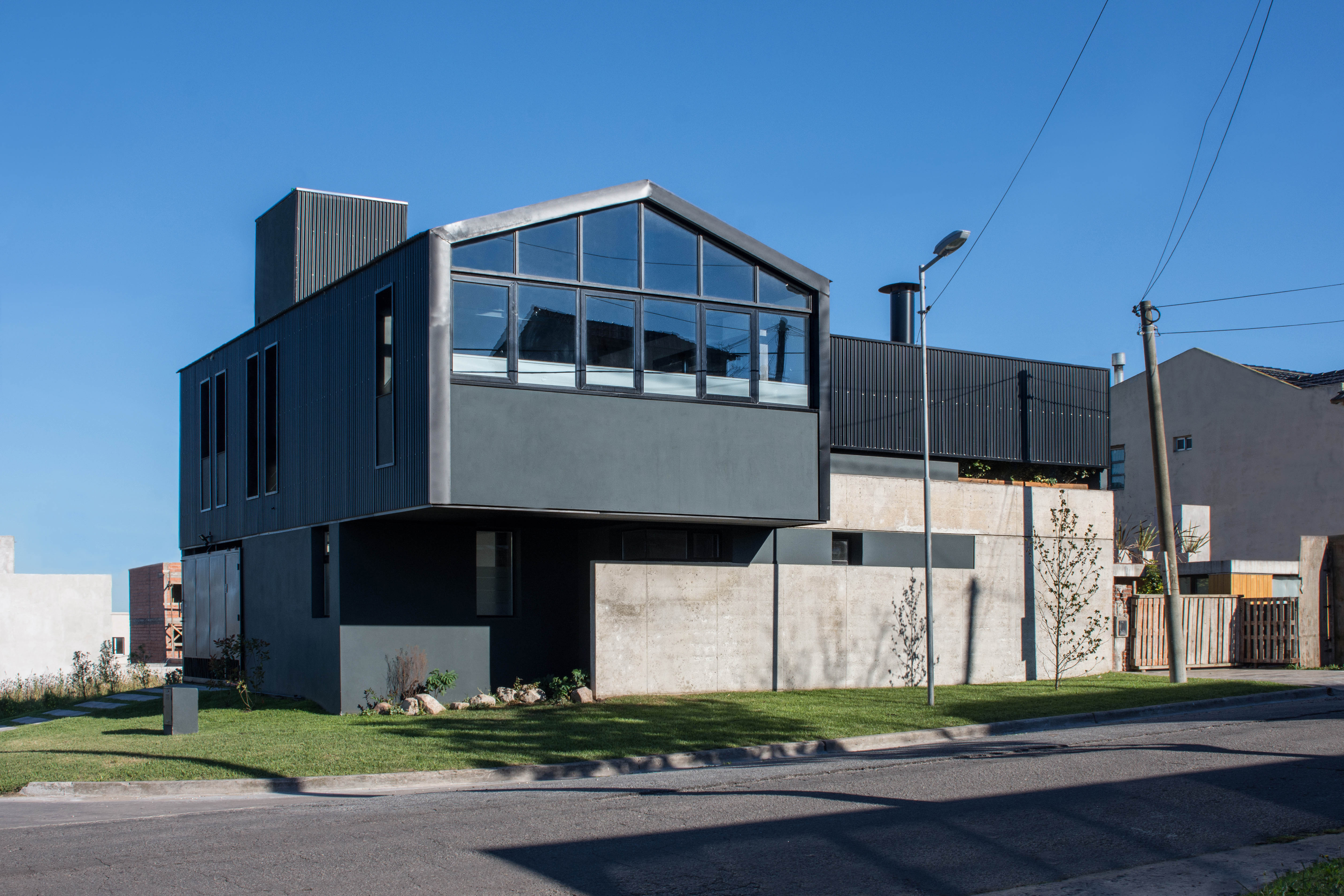 Porta House by Moirë Architects - Architizer