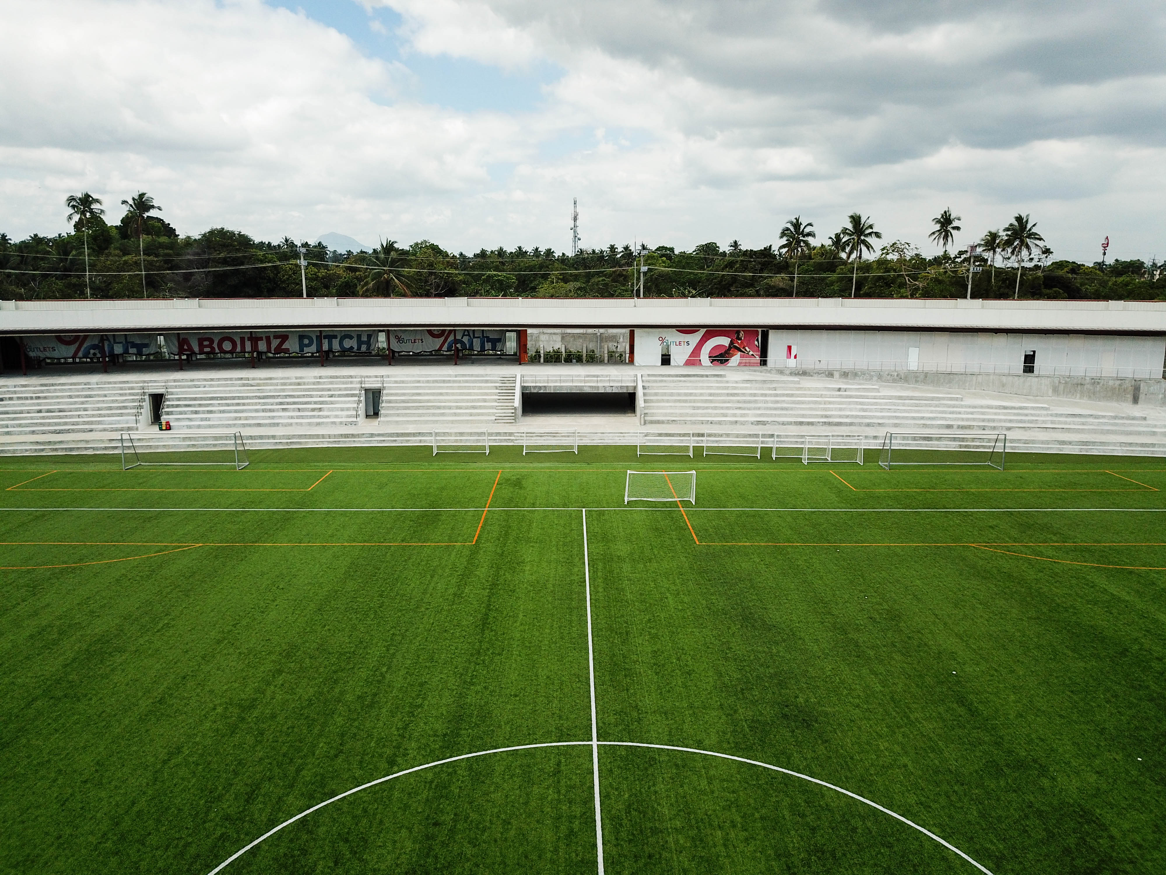 The Outlets at Lipa by WTA Architecture and Design Studio - Architizer